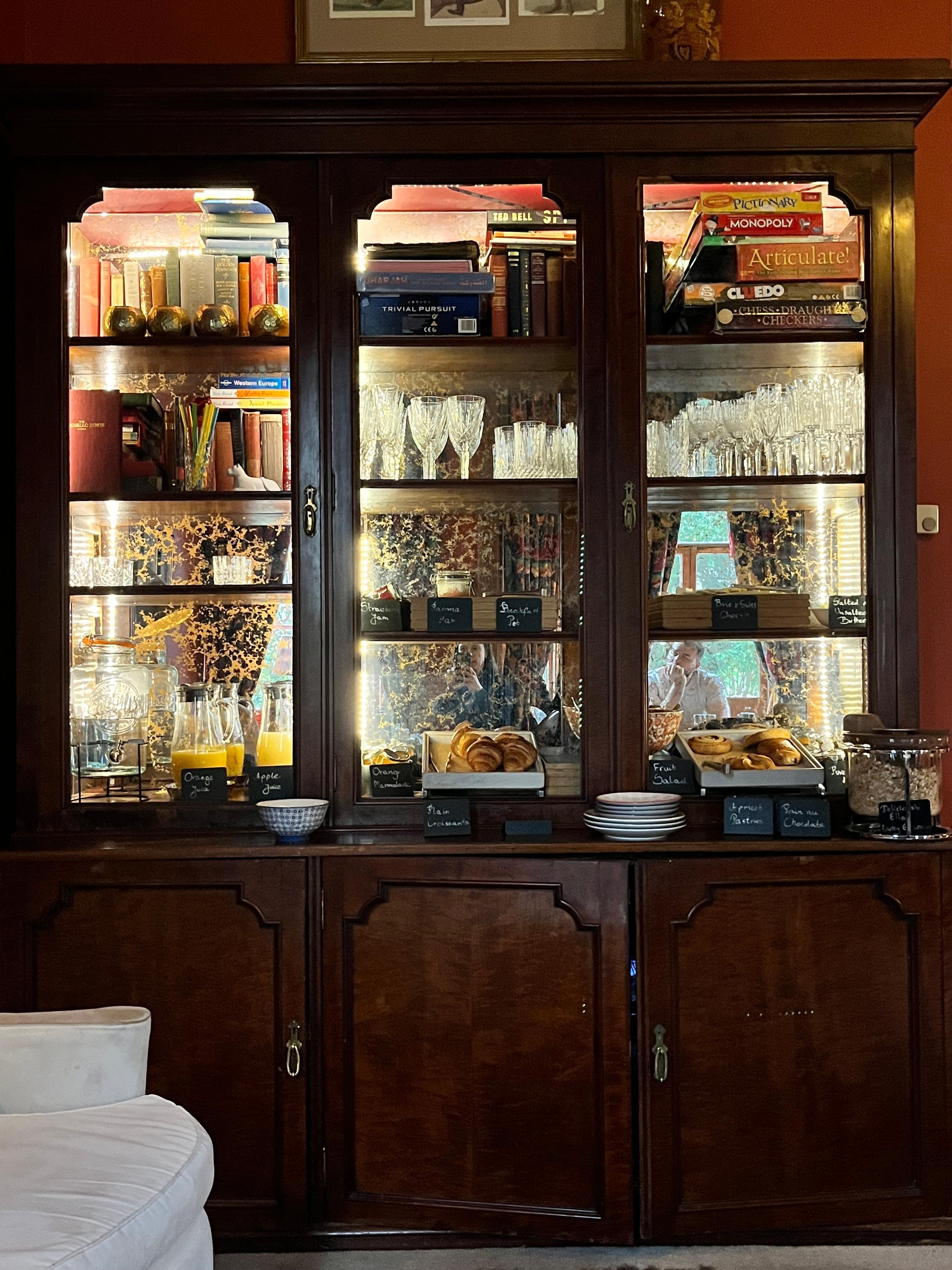 Breakfast Bar in the morning 