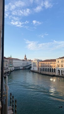 Vista de la habitación al puente rialto