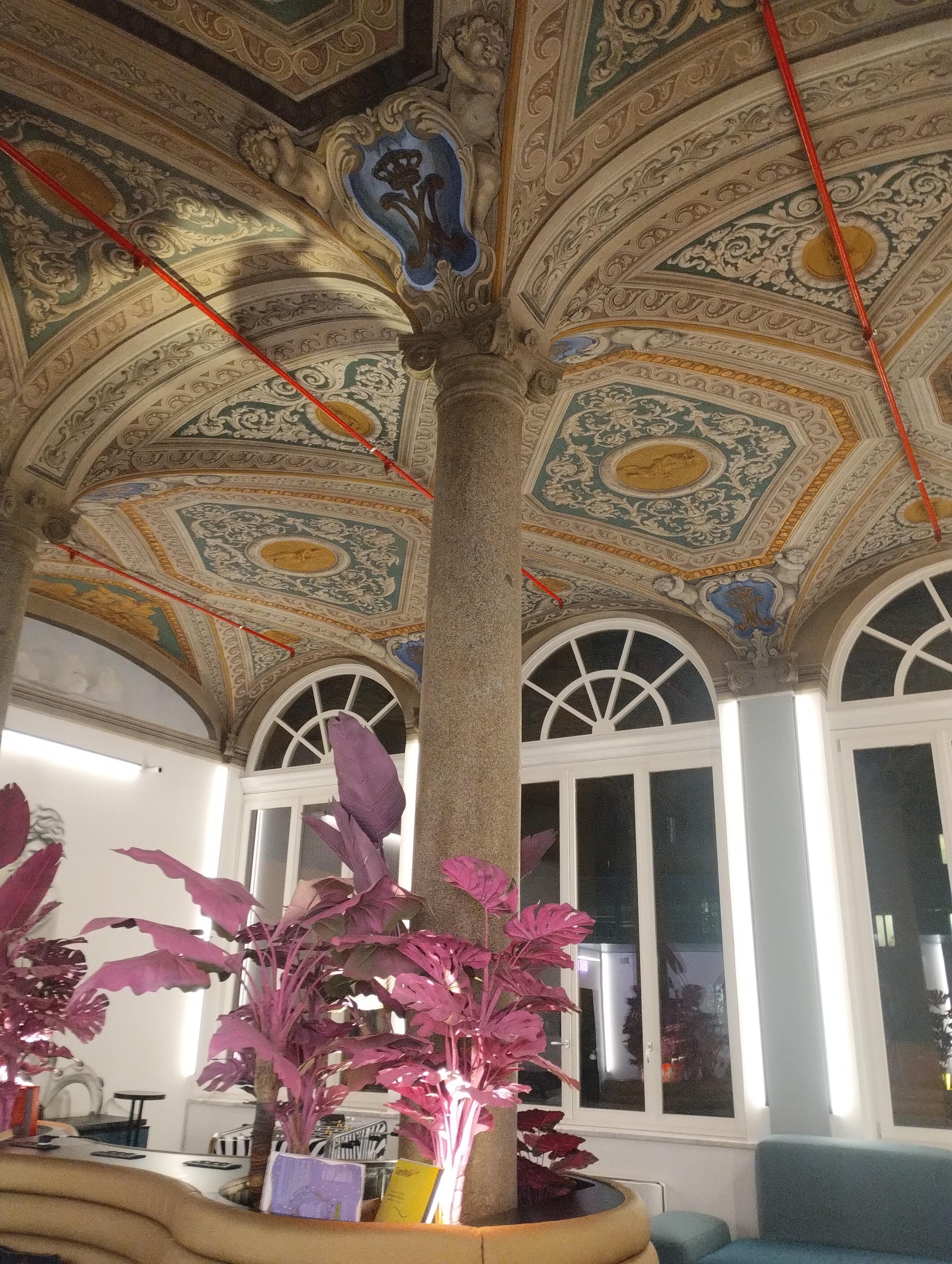 Área comum para descanso, leitura e relaxamento 