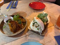 Starters - boa buns and goyza’s