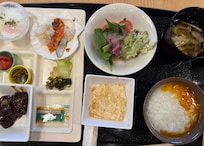 朝食 山芋 せんべい汁 ホタテ出汁のお粥など