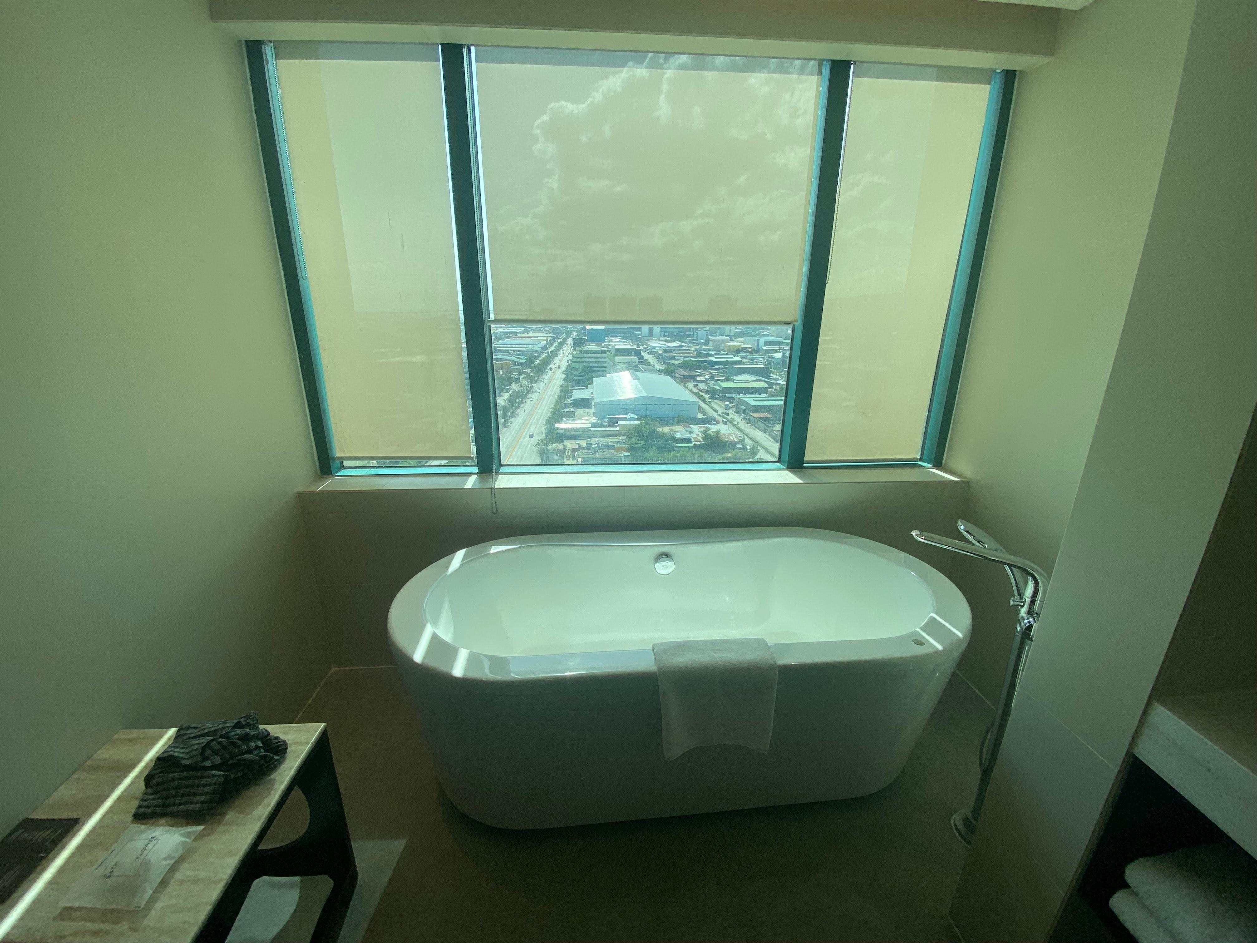 Our large bath tub...