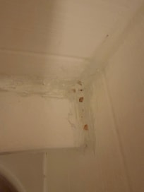 The caulk is rusty?