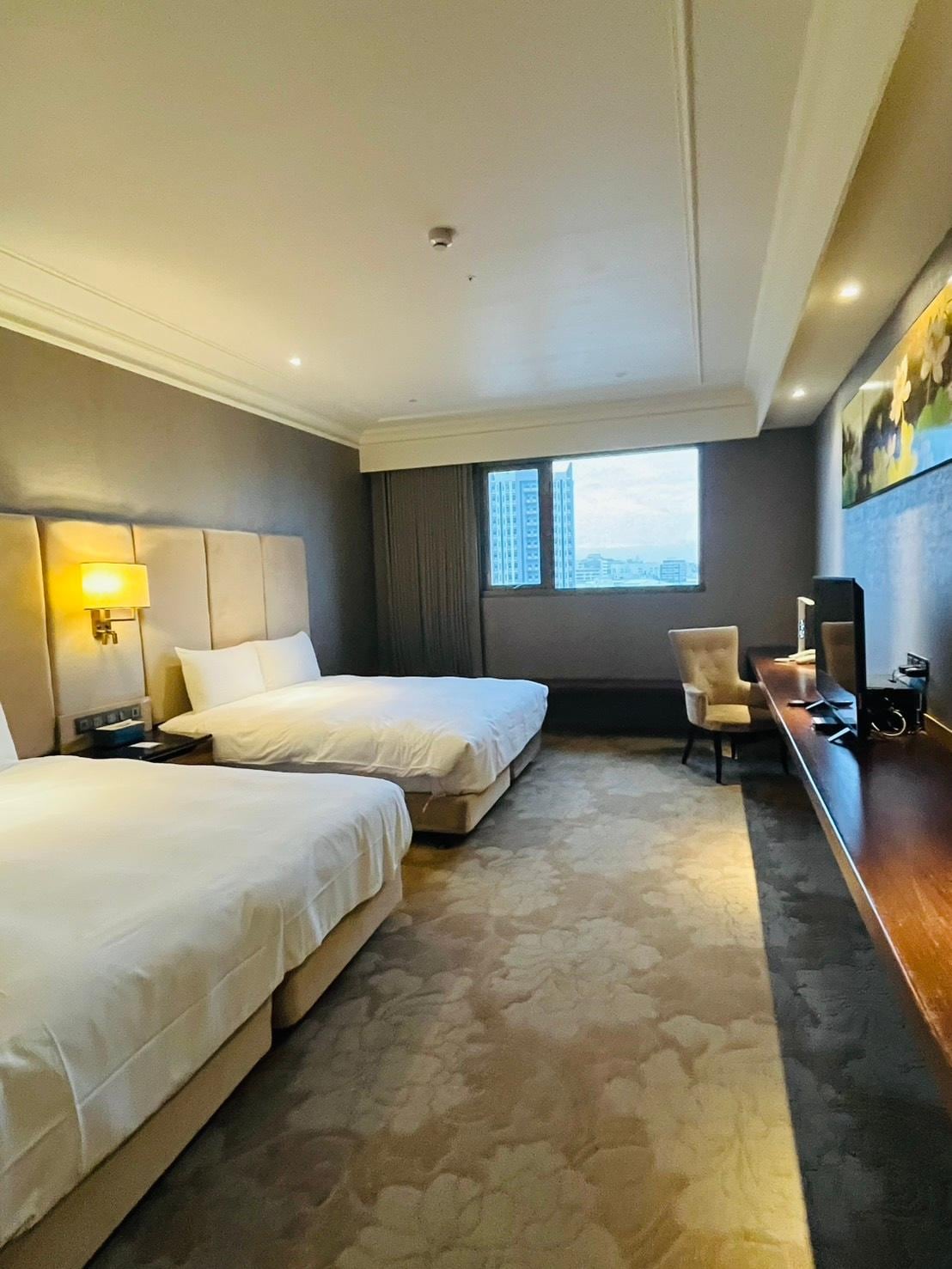 房間寬敞乾淨 網速快!