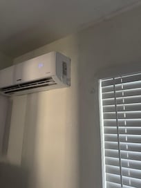 the only ac unit which is in the bedroom