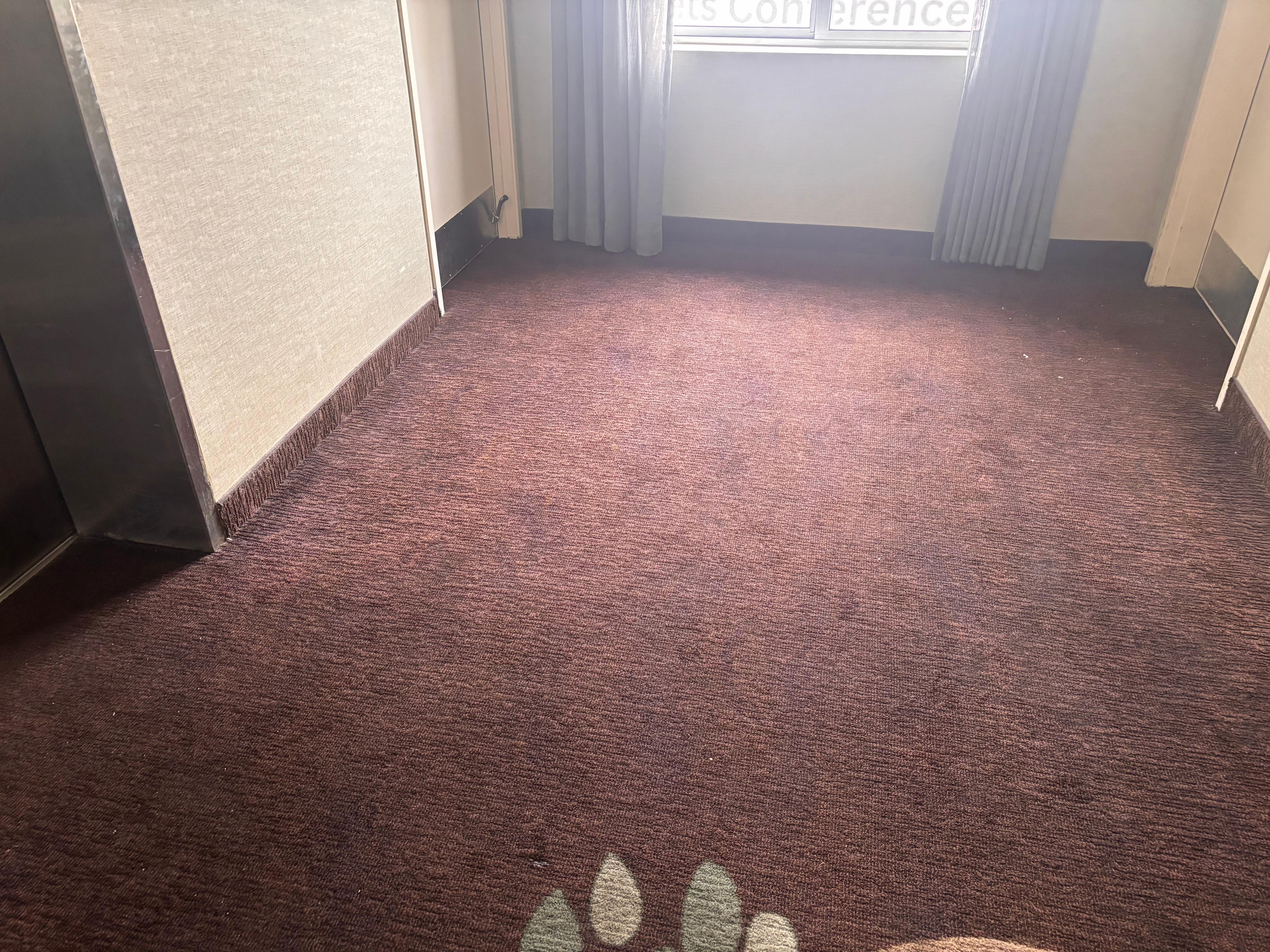 Carpets smell like cigarettes 