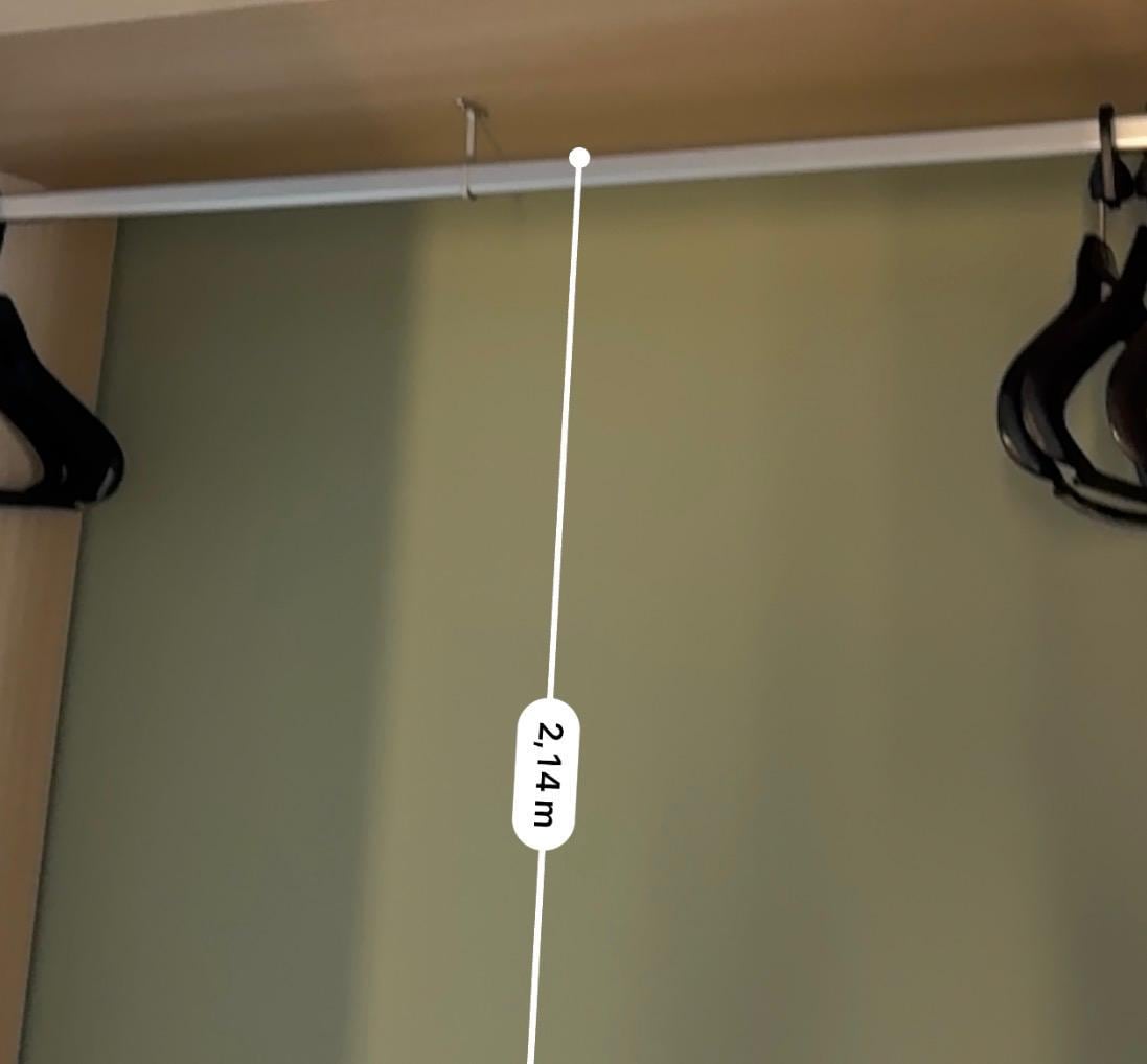 2,14m de altura. Baixinhos não usarão.