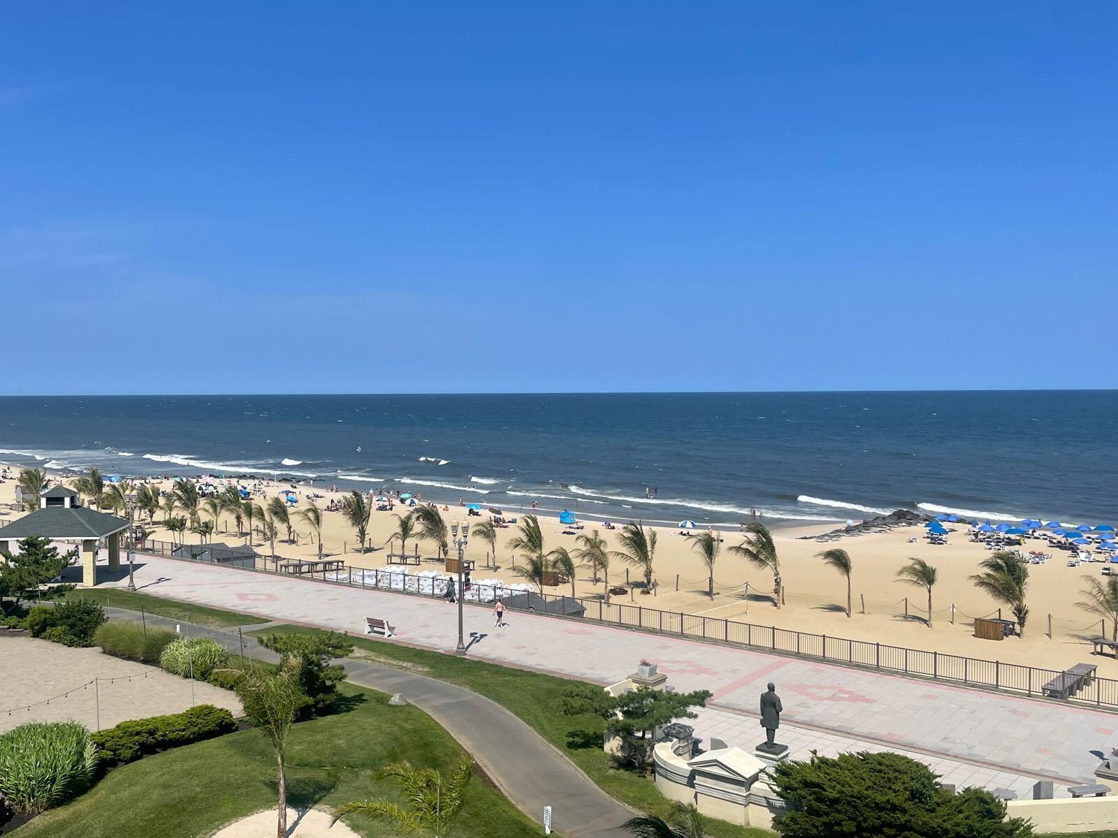 Beachview from the balcony in our room.