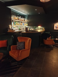 Honesty bar