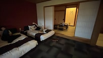 Bed and Japanese tatami room