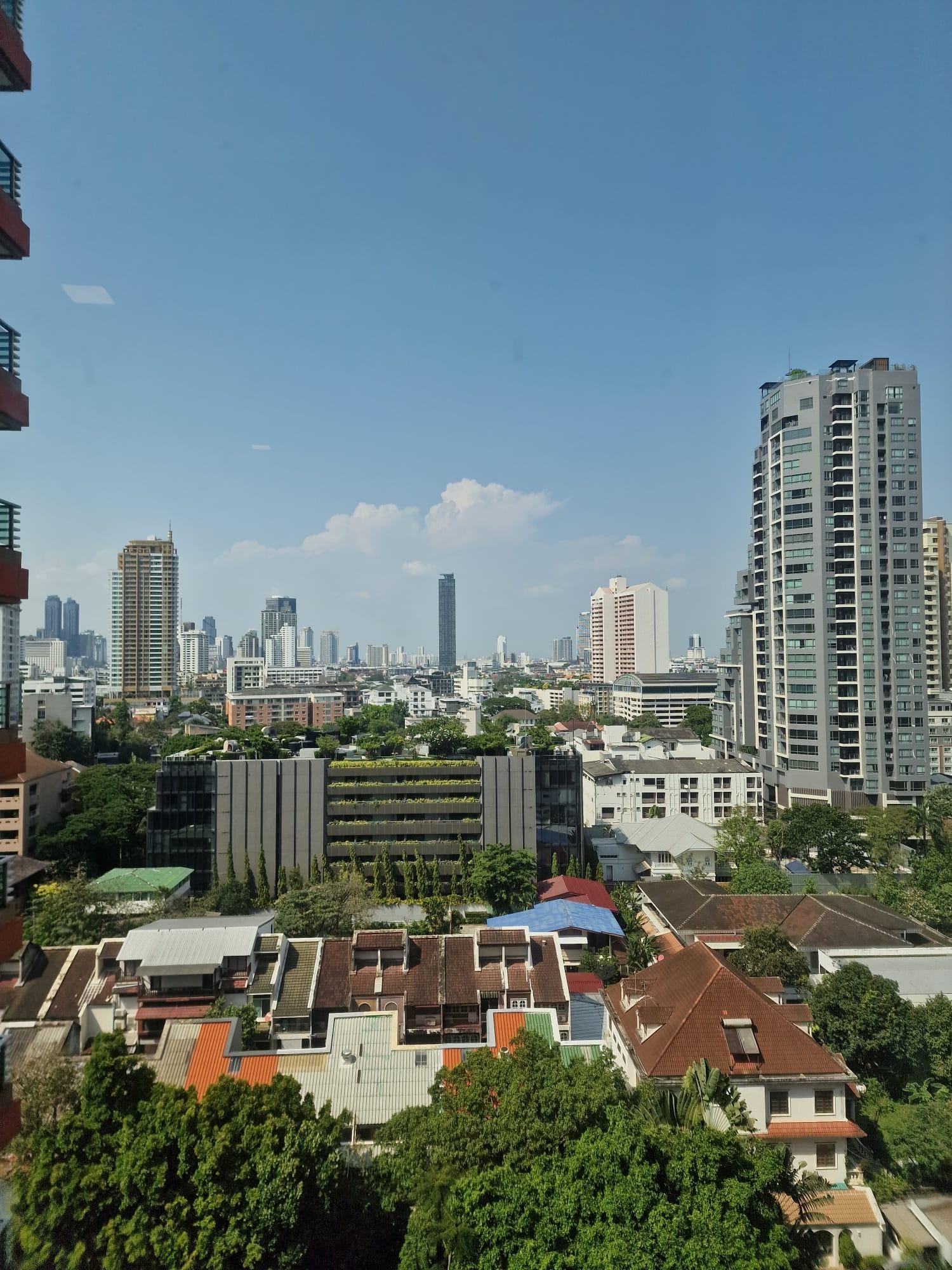 dagtid. Men det går verkligen inte att fånga upplevelsen på bild med vyn när du både sover & vaknar. Det måste upplevas.