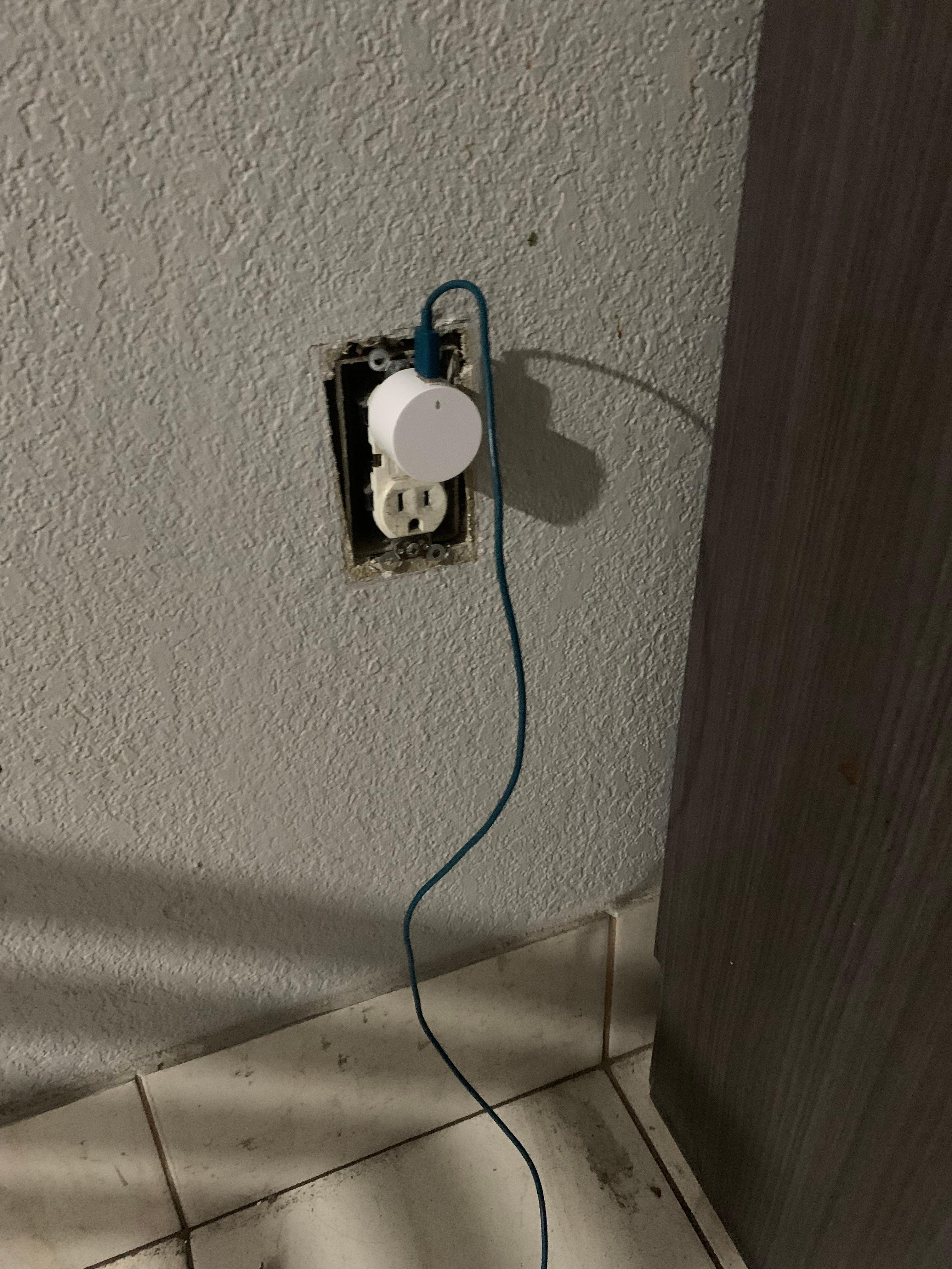 TV outlet, no power