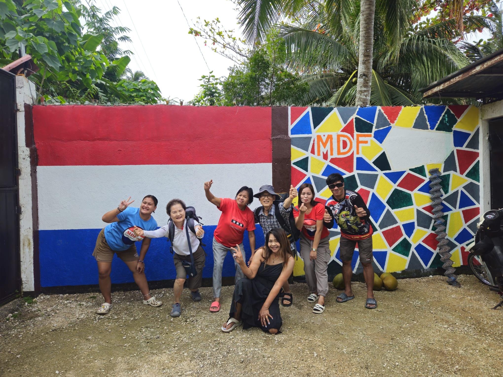 MDF 직원들과 나의 부부