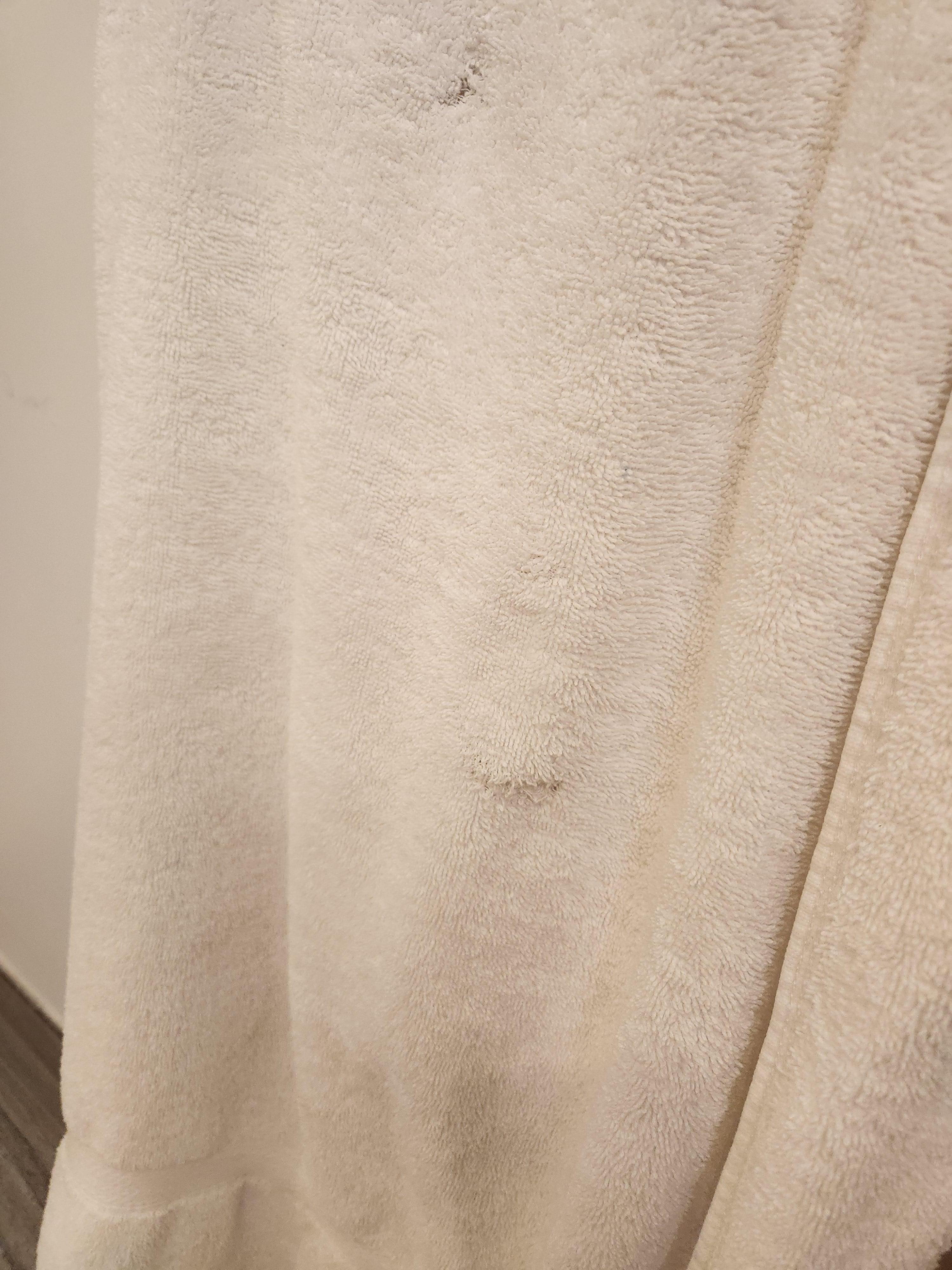 towel with holes