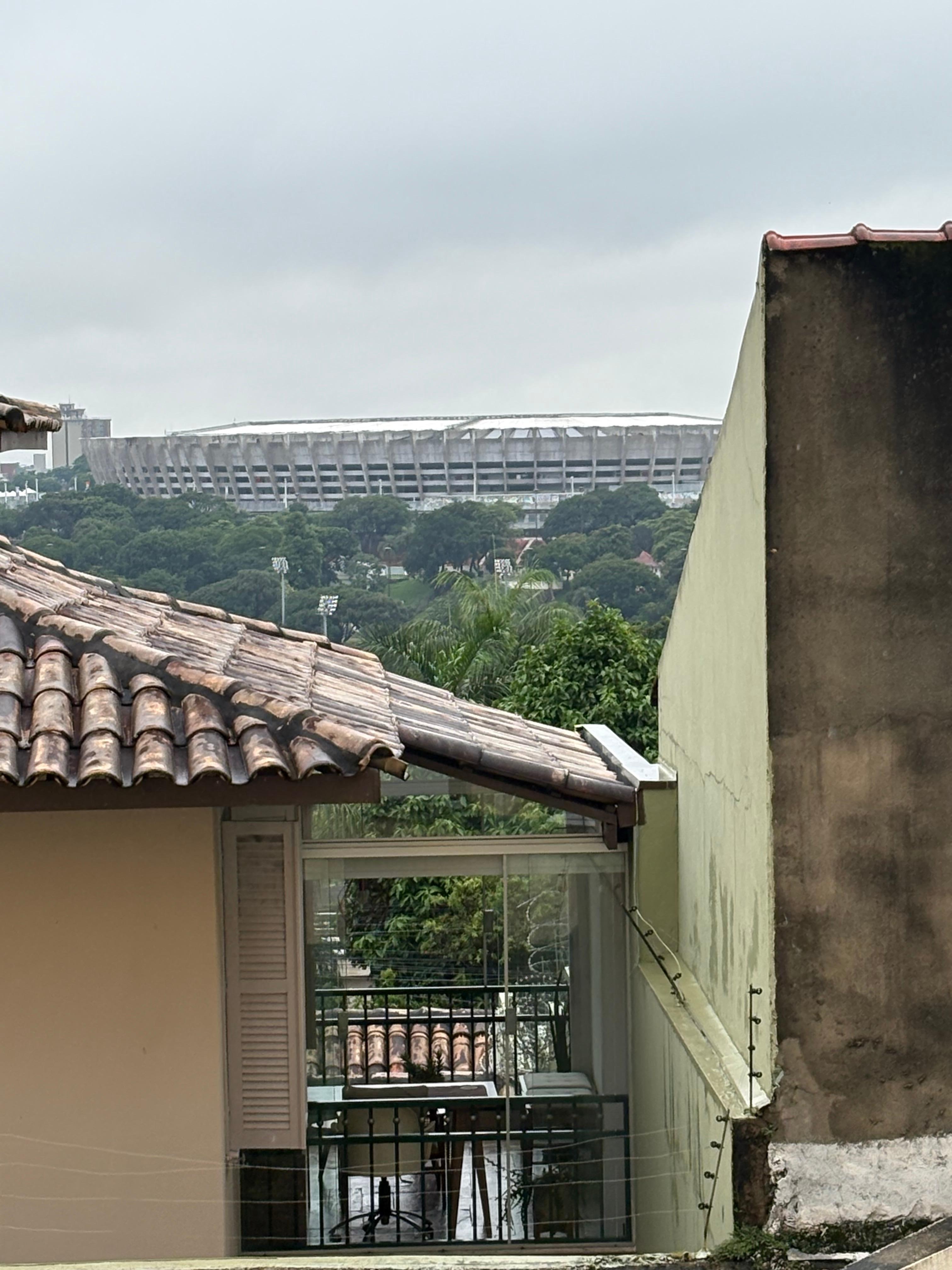 Proxima ao mineirão 