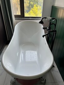 Bathtub