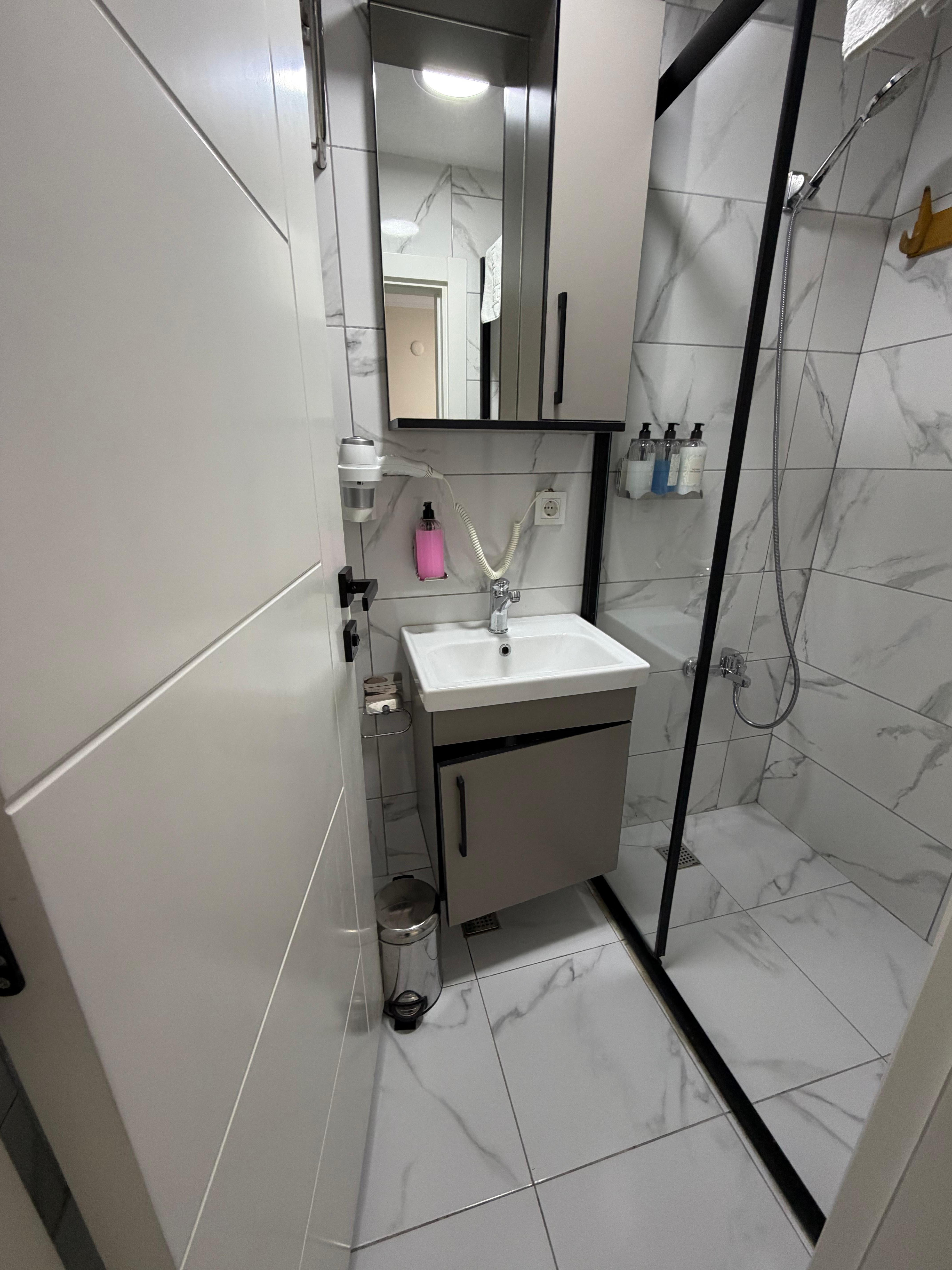 Banyo çok temizdi ve havlular kaliteli ve temizdi