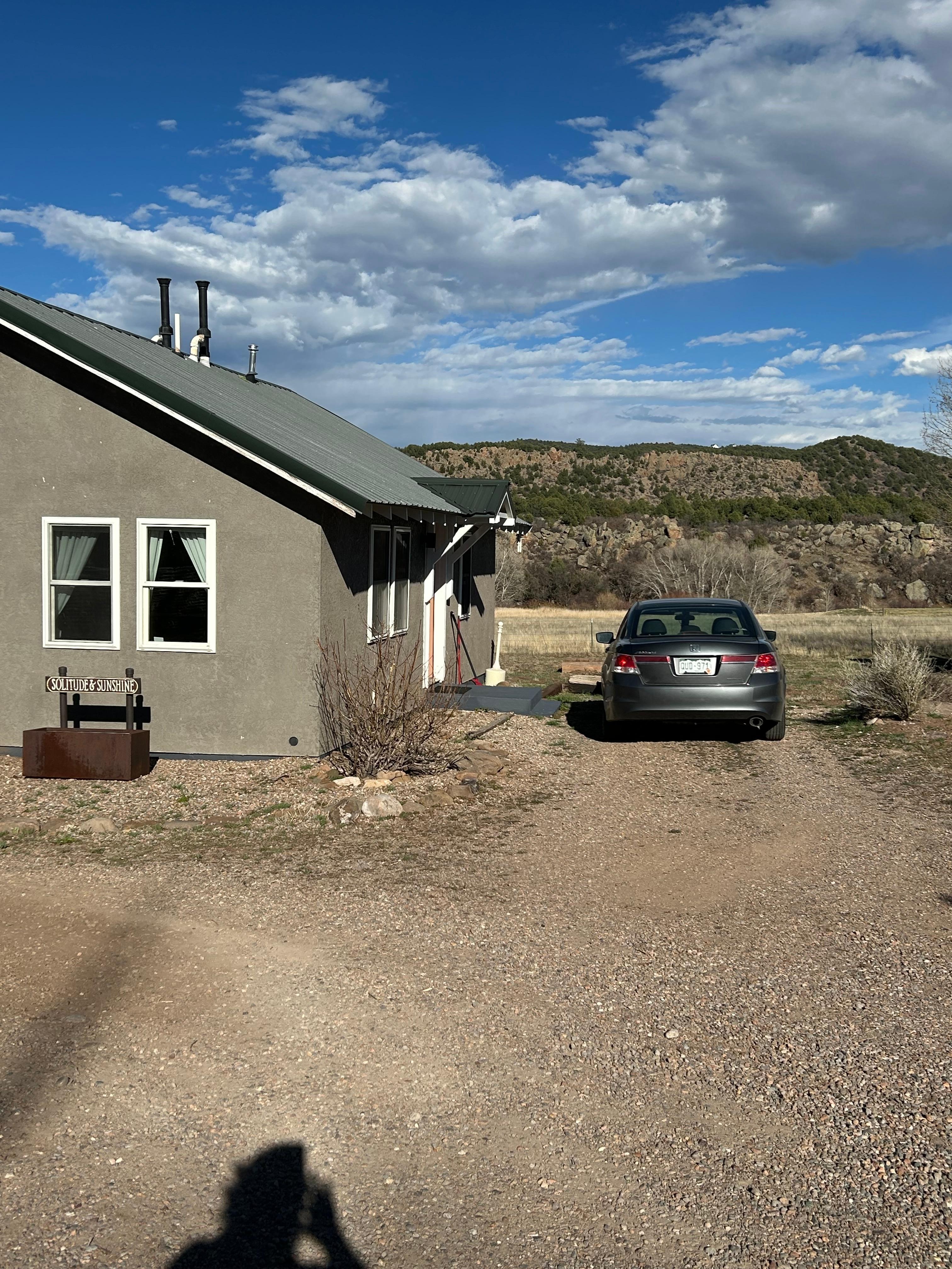 Cozy cottage for you and your pet. 