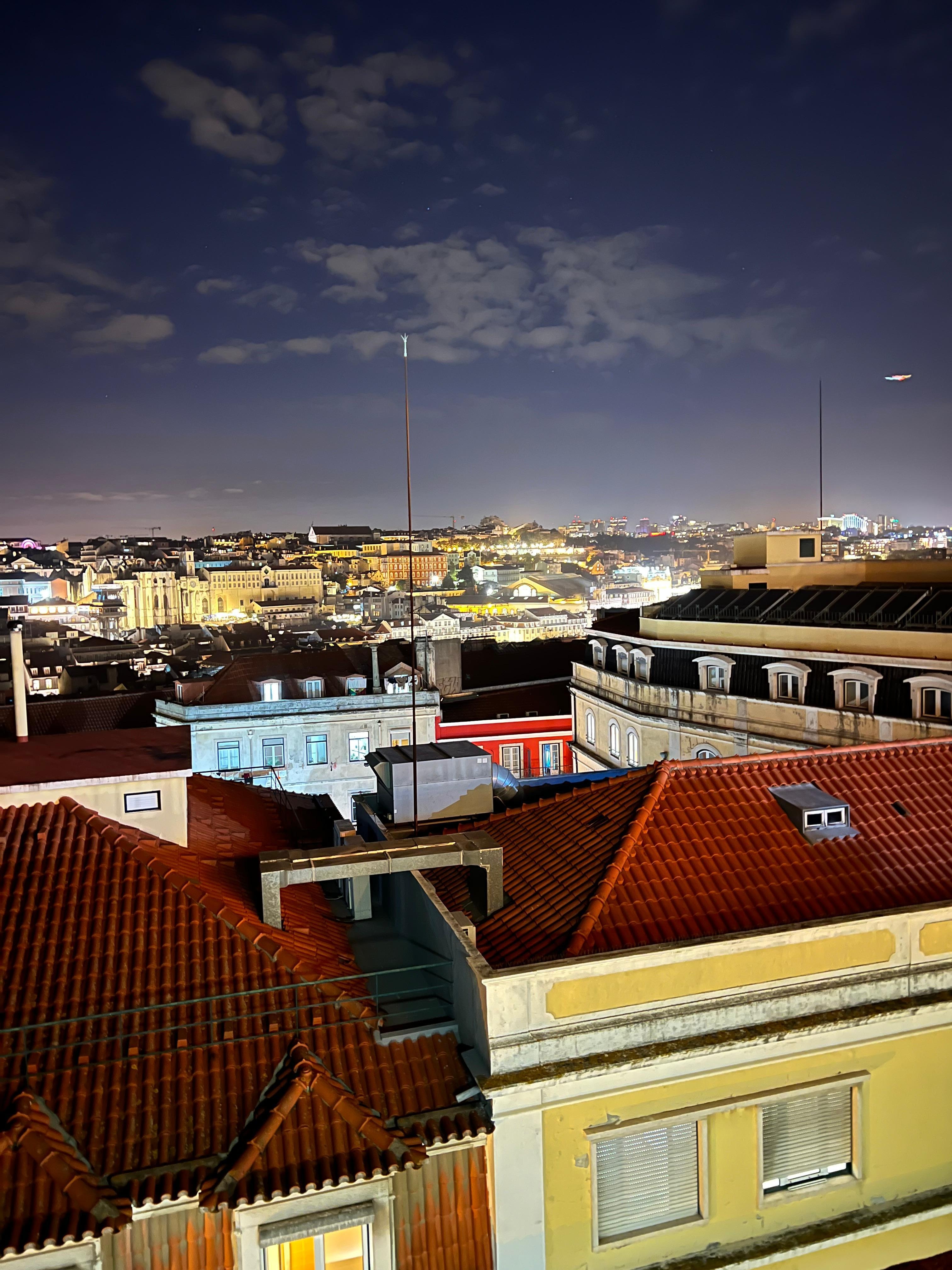 Utsikt över gamla stan, Alfama.