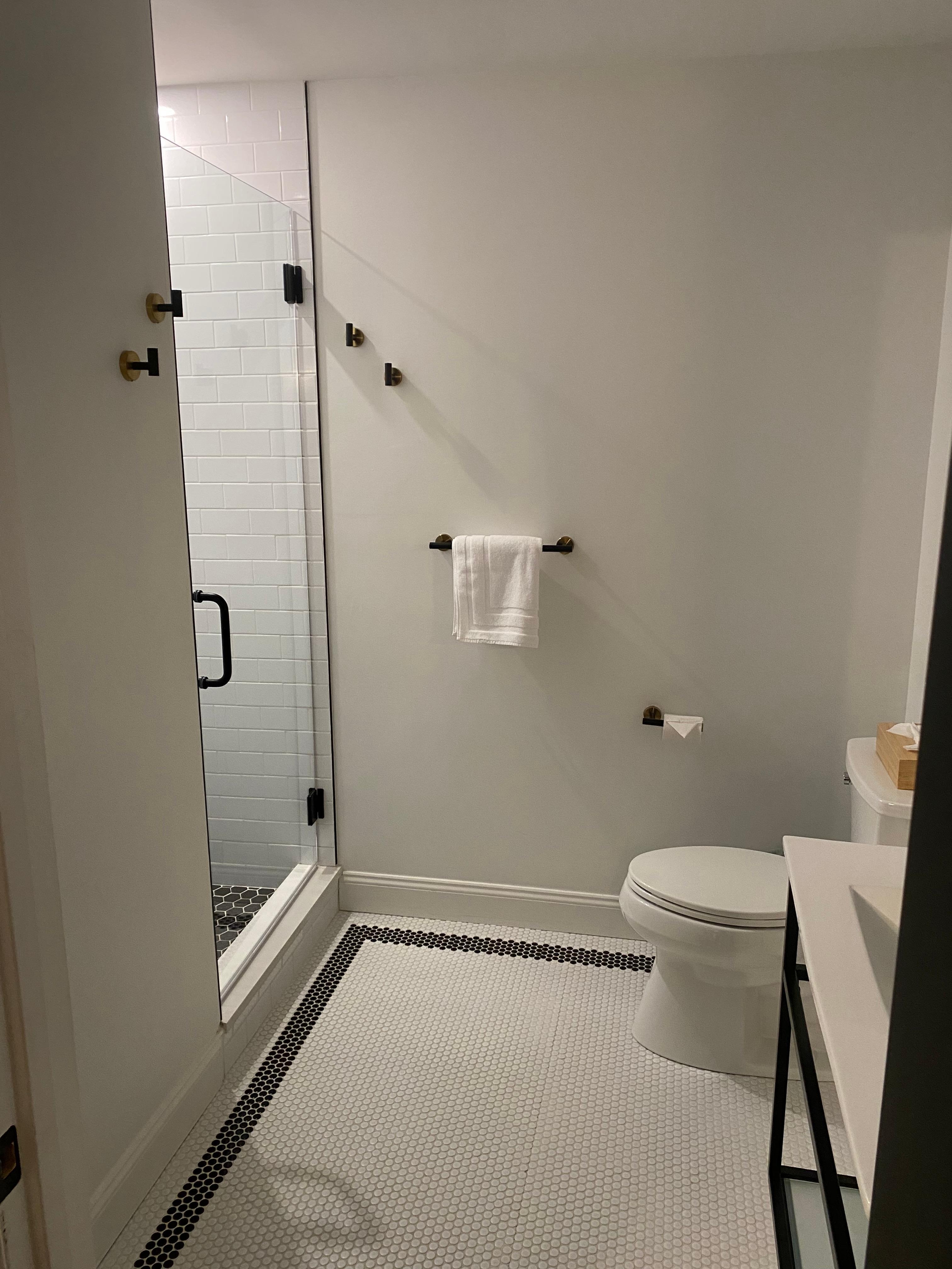 Clean and spacious bathroom. 