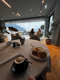 Café da manhã delicioso