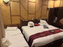 Bungalow with extra bed