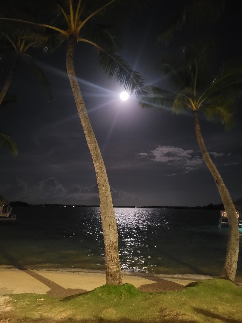 Moon over Maitai Hotel Beach