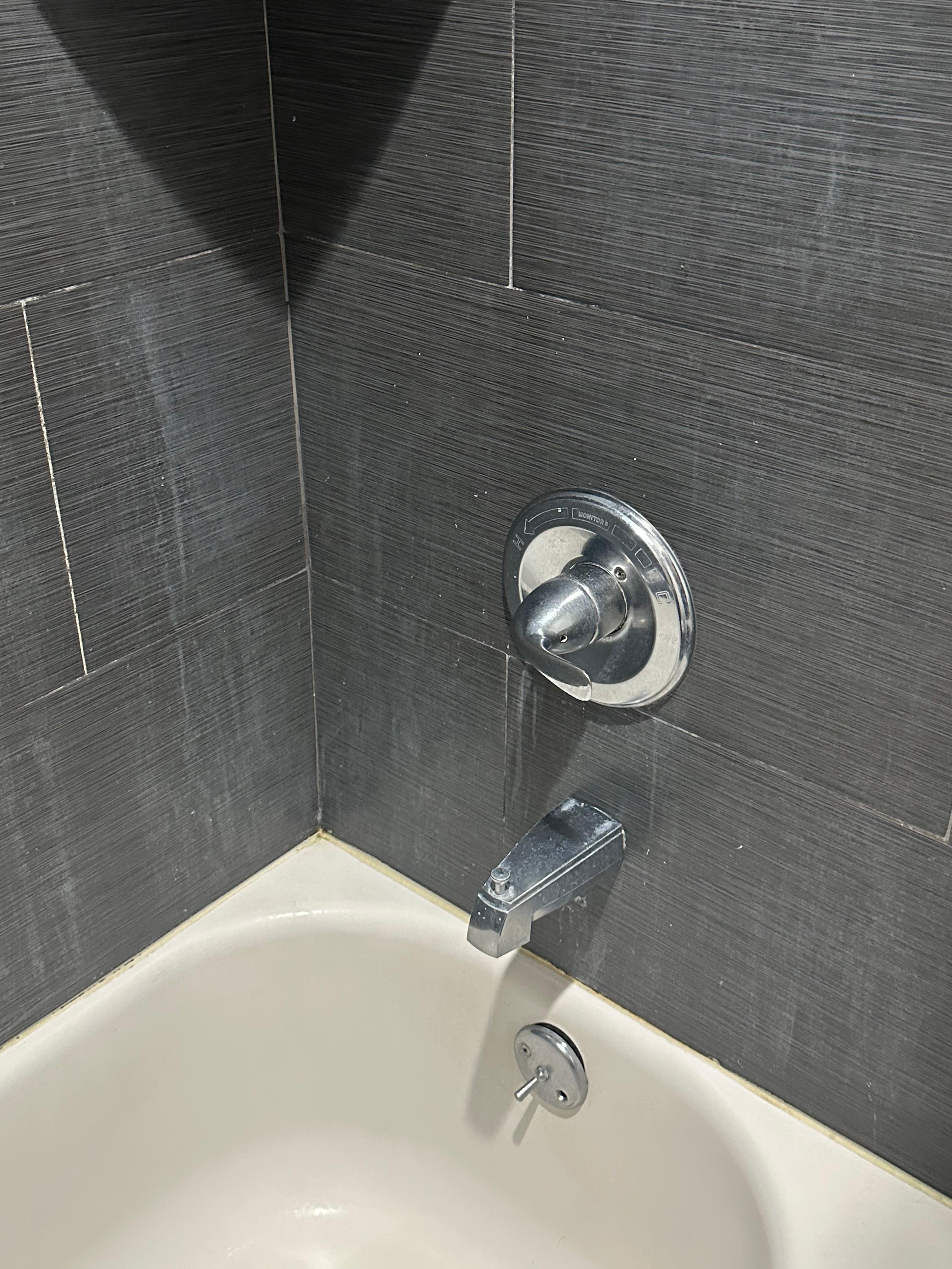 Dirty tub 