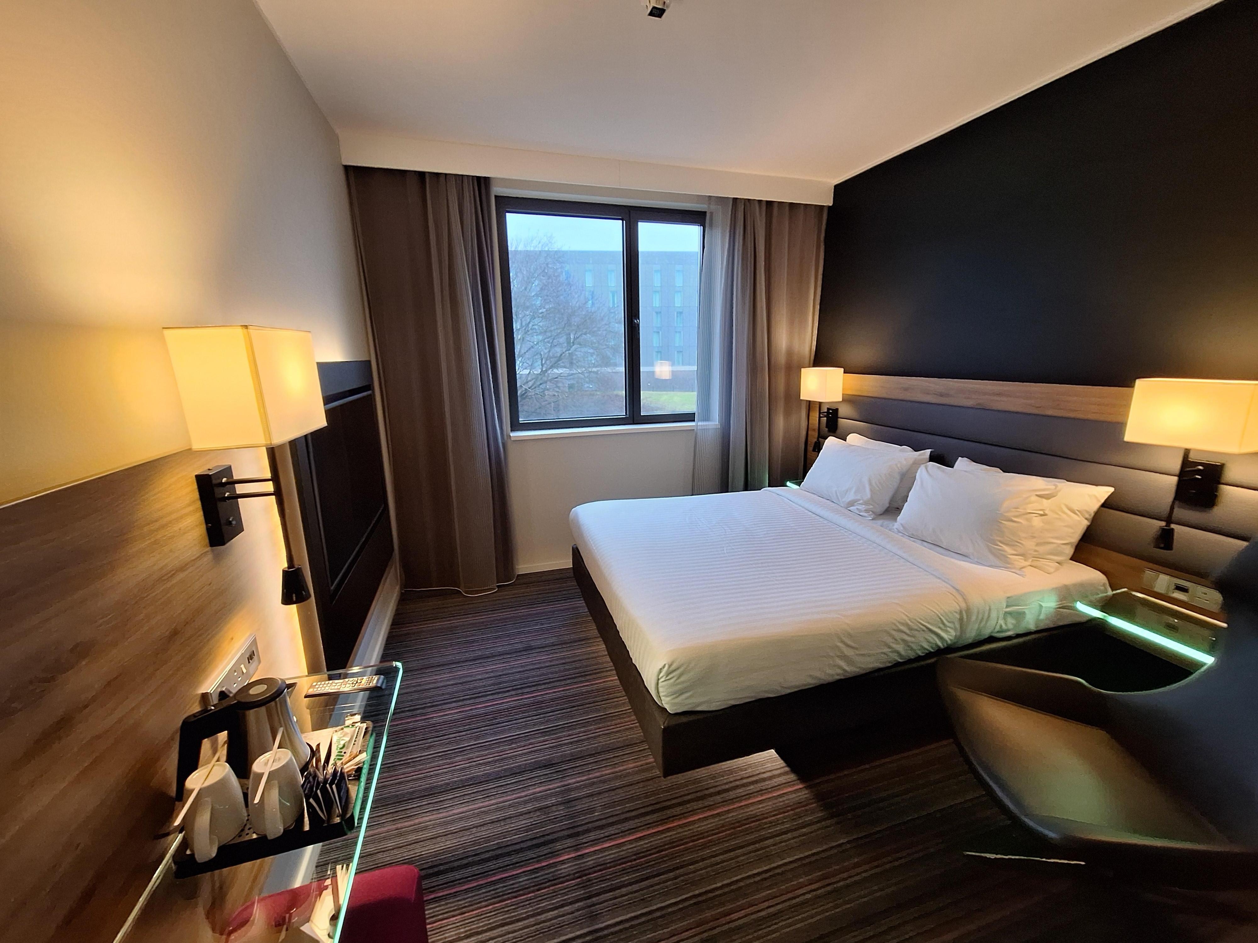 the  bathroom was to the right of the photo