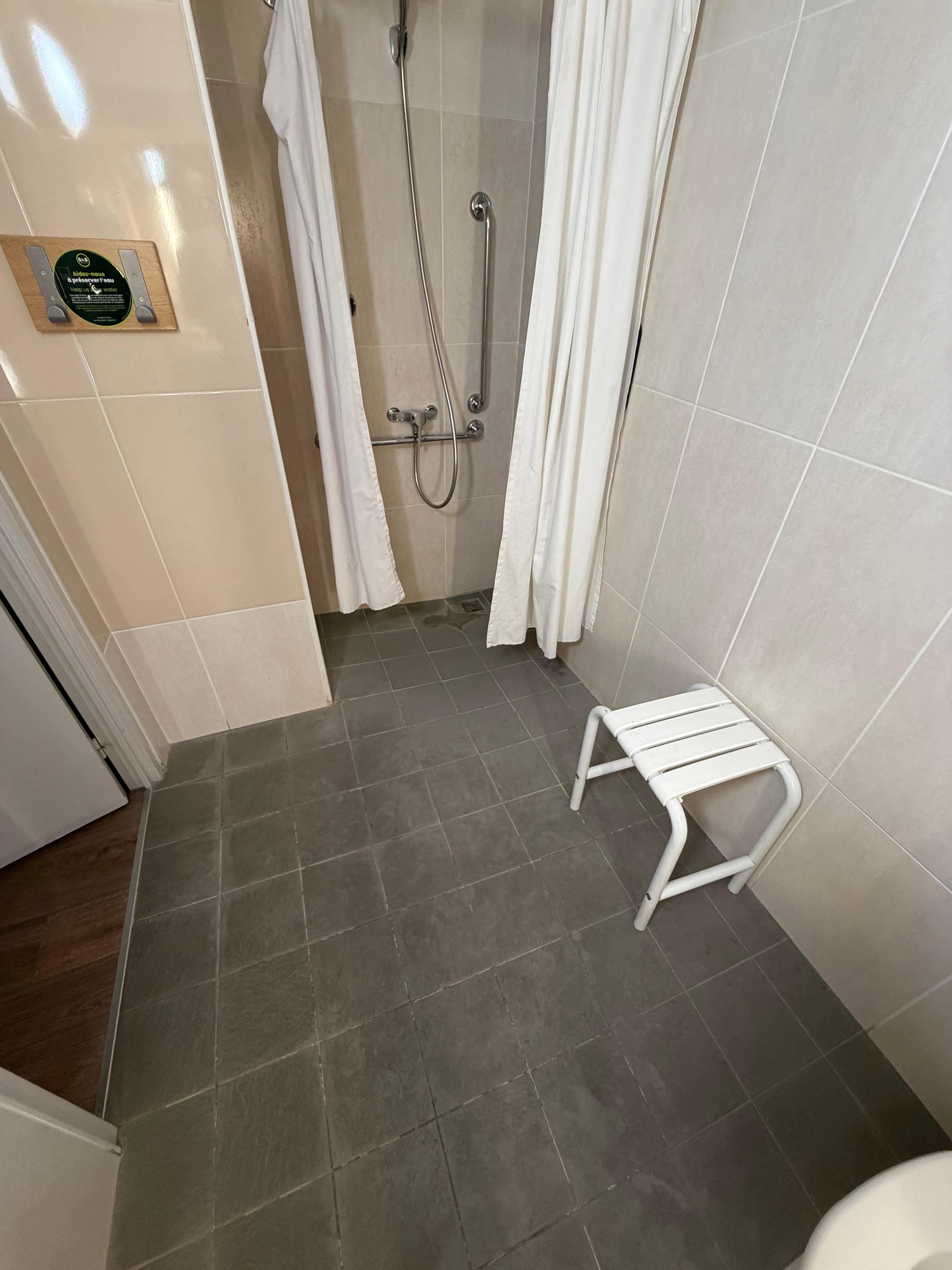 La douche avant utilisation 