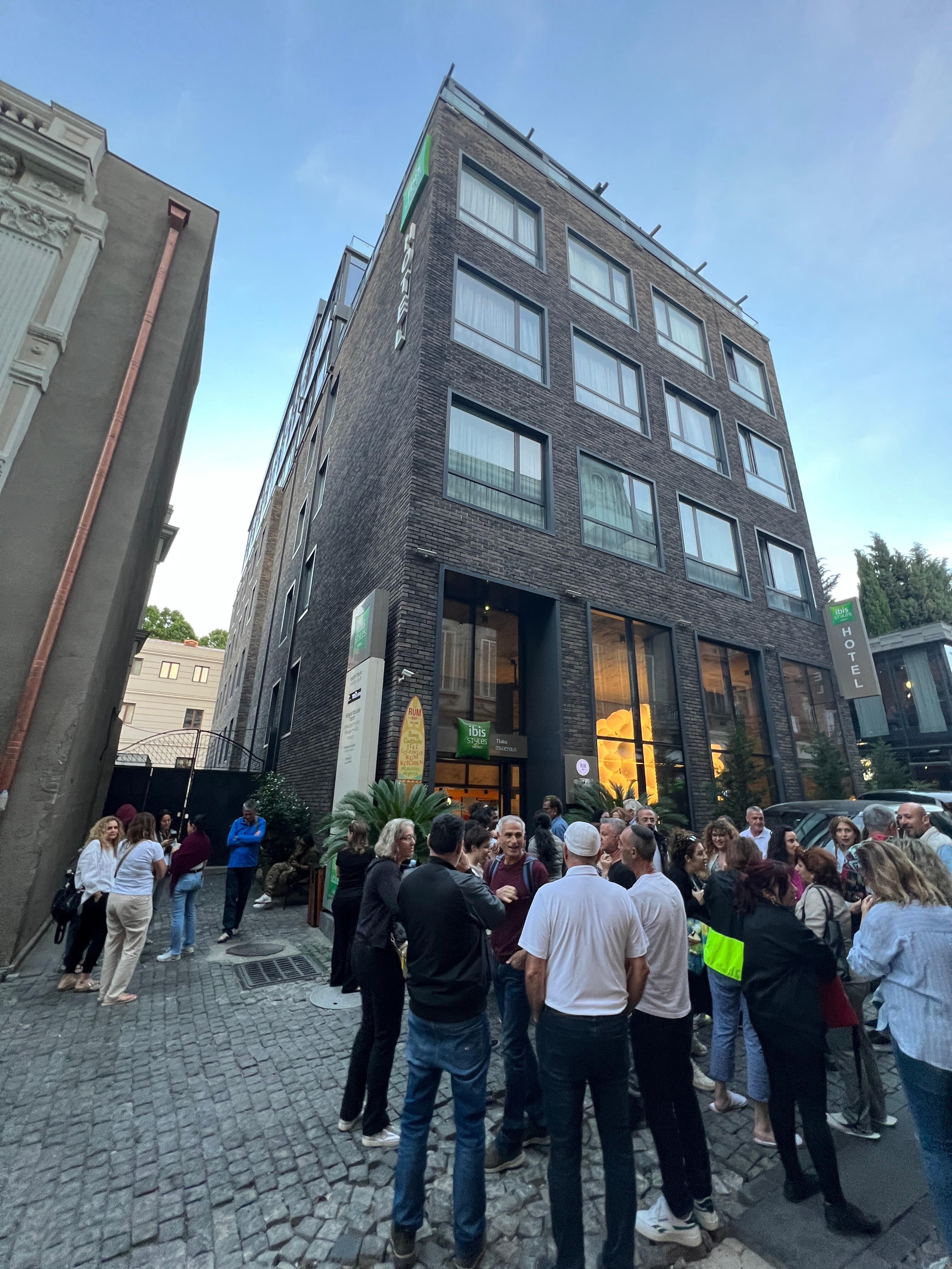 False fire alarm evacuation