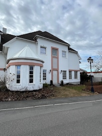 Pen beliggenhet akkurat som beskrivelsen på bildet slik hotellet er 🤩