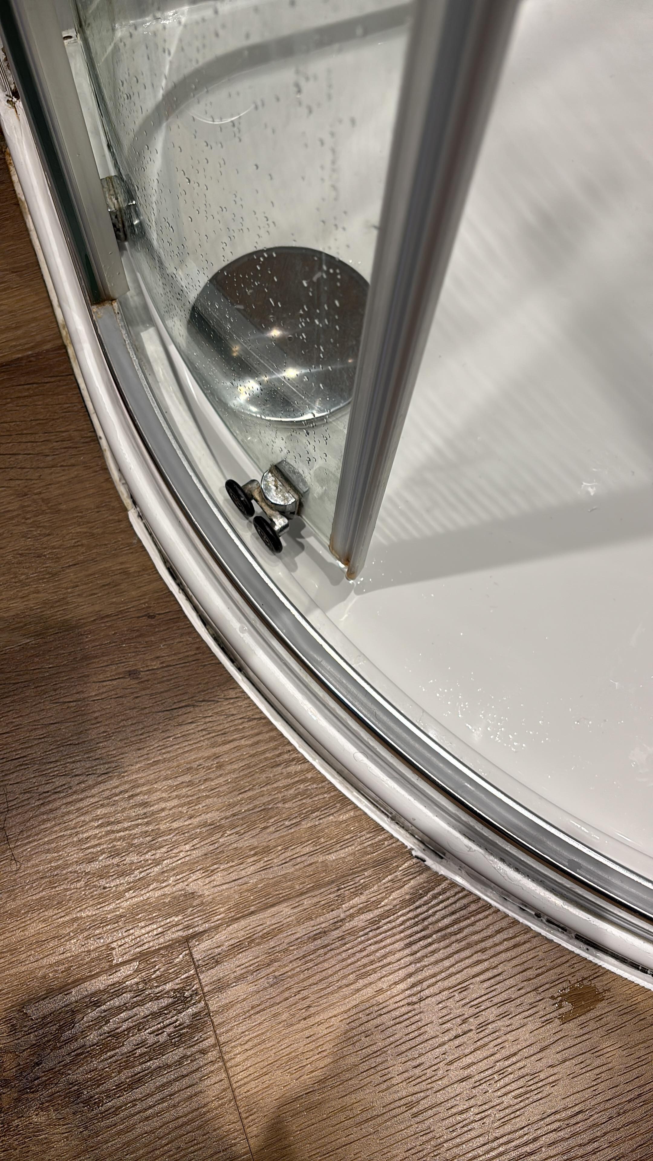 Shower screen off the rails