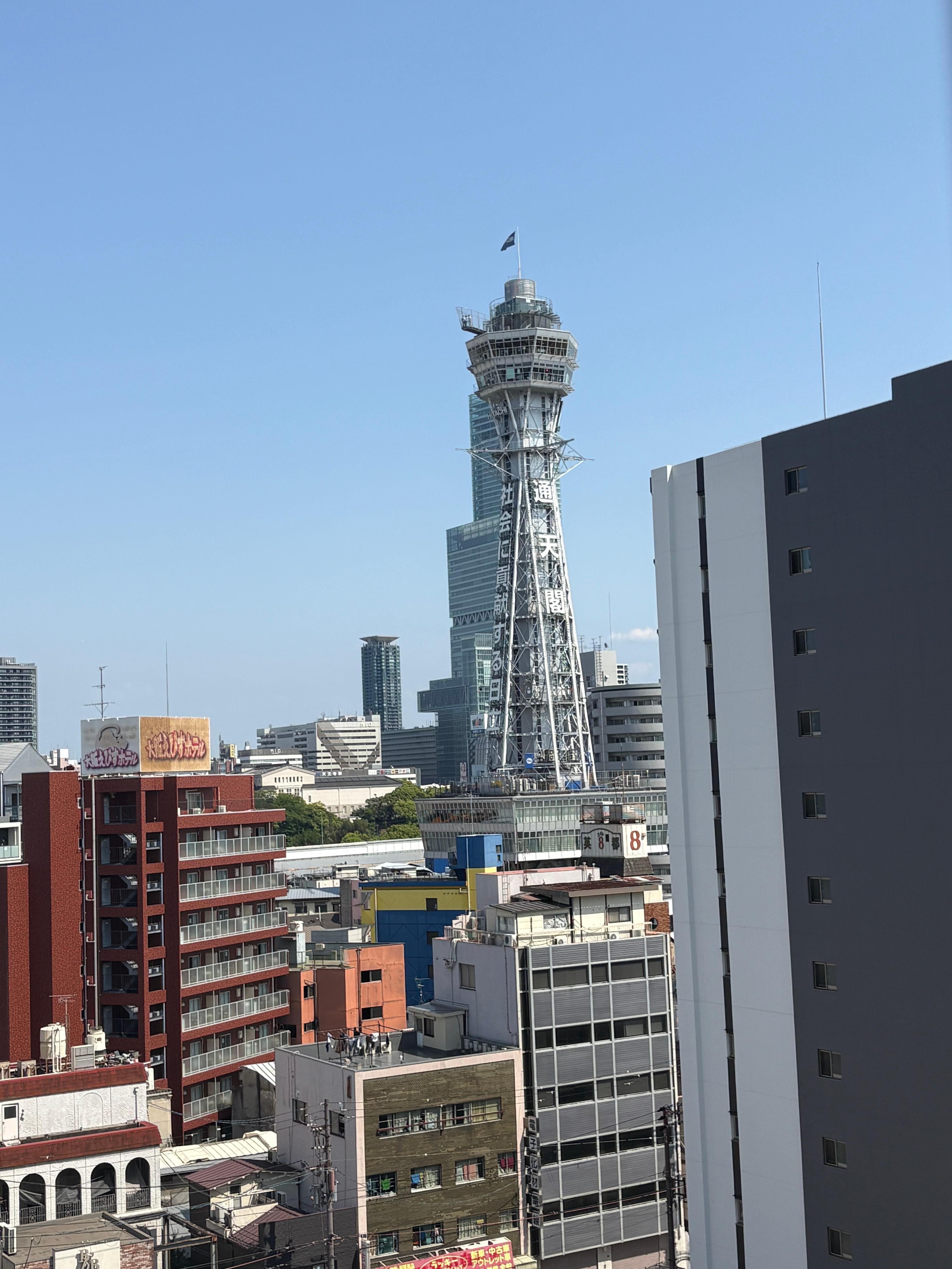 部屋の窓からです