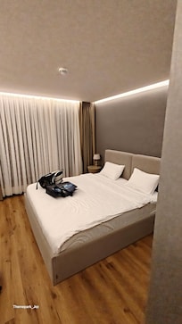 Bed (my bag on the bed 😉)