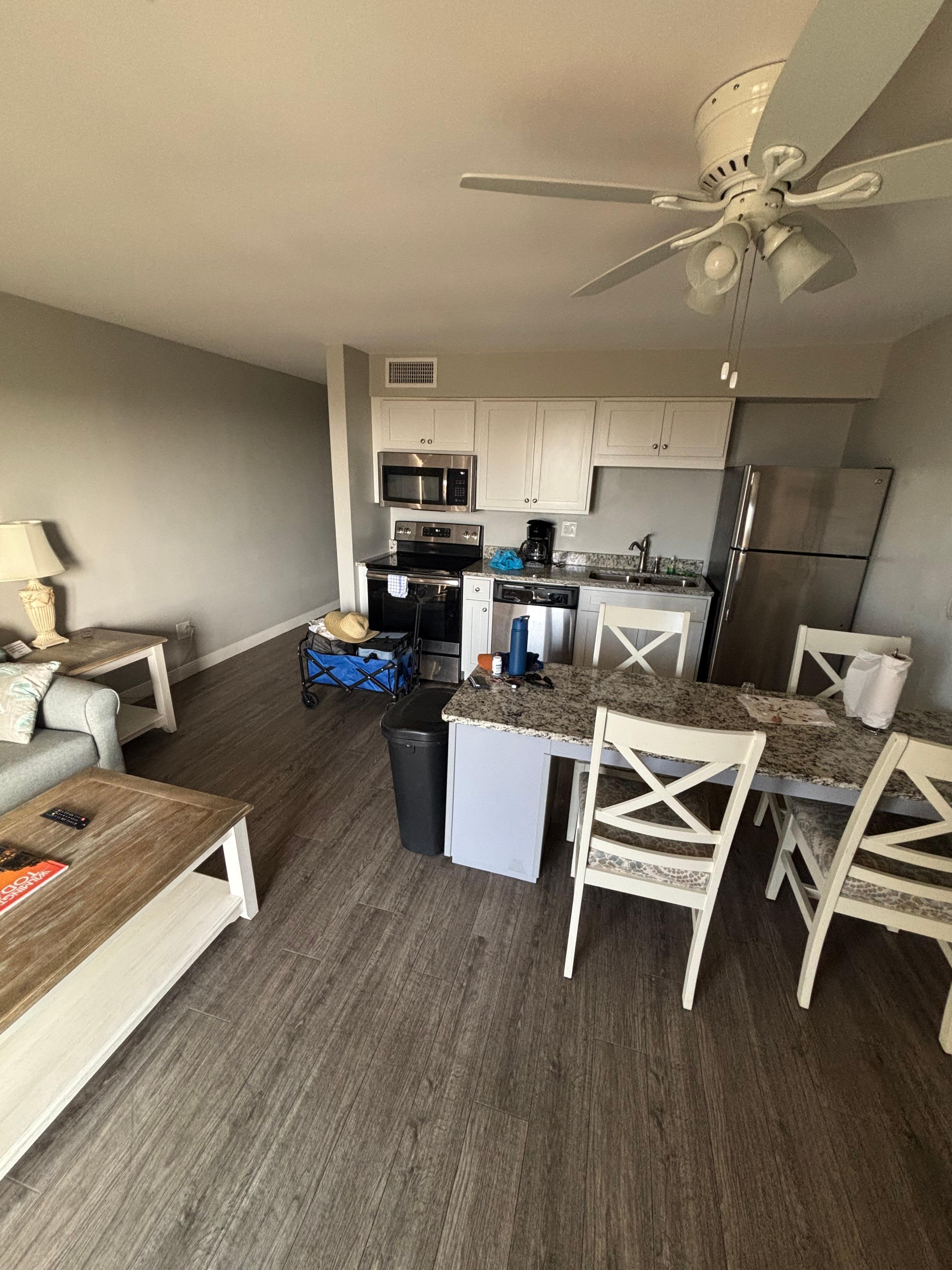 Nice size living space and kitchen 