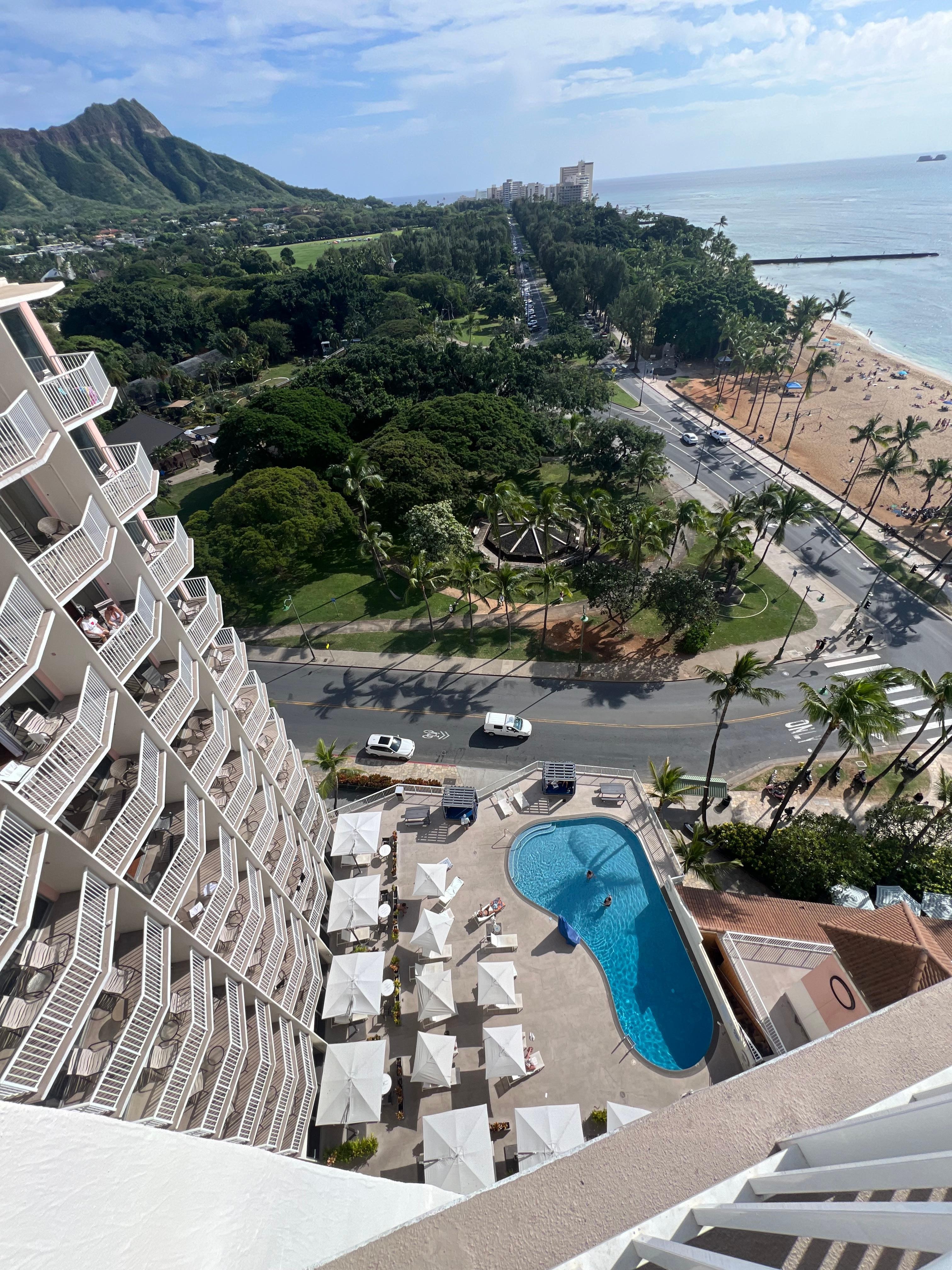 Lovely refreshing pool!