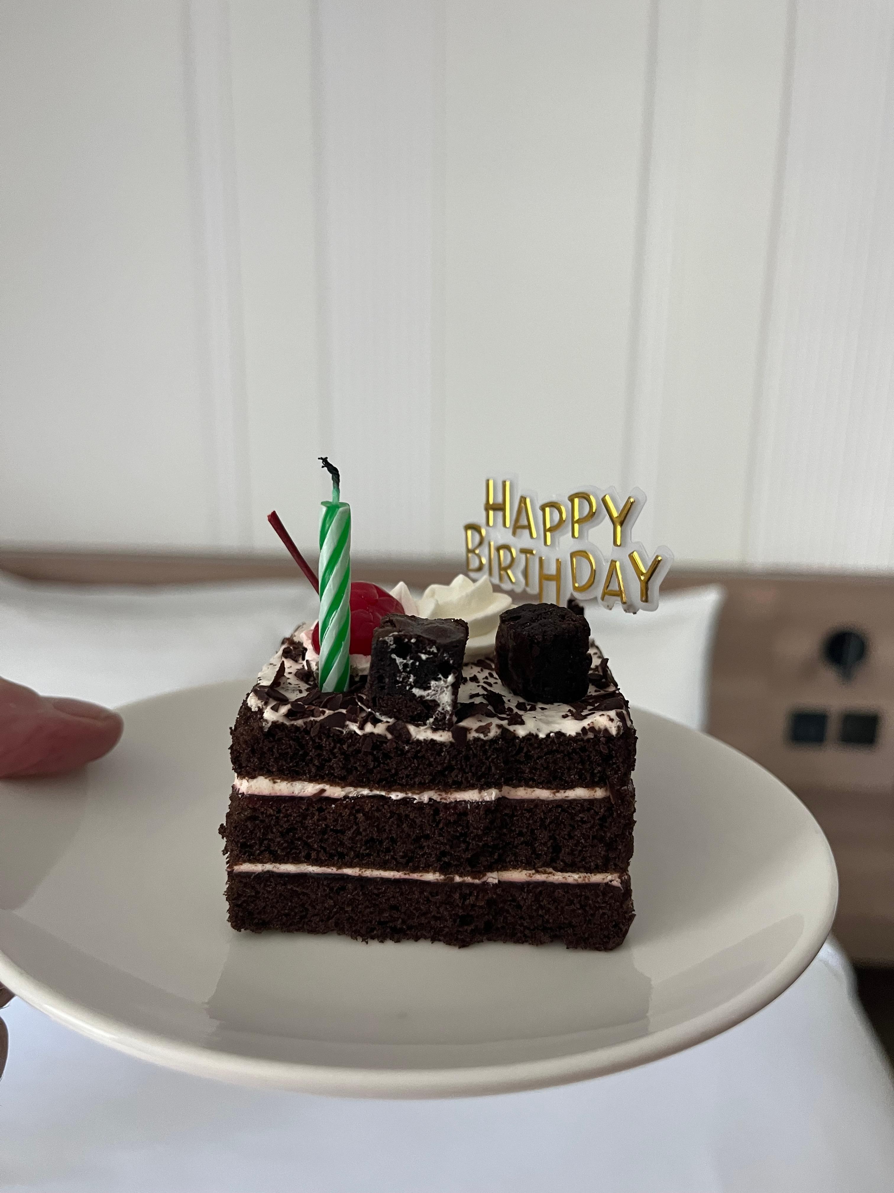 Agréable, surprise, faite par le personnel