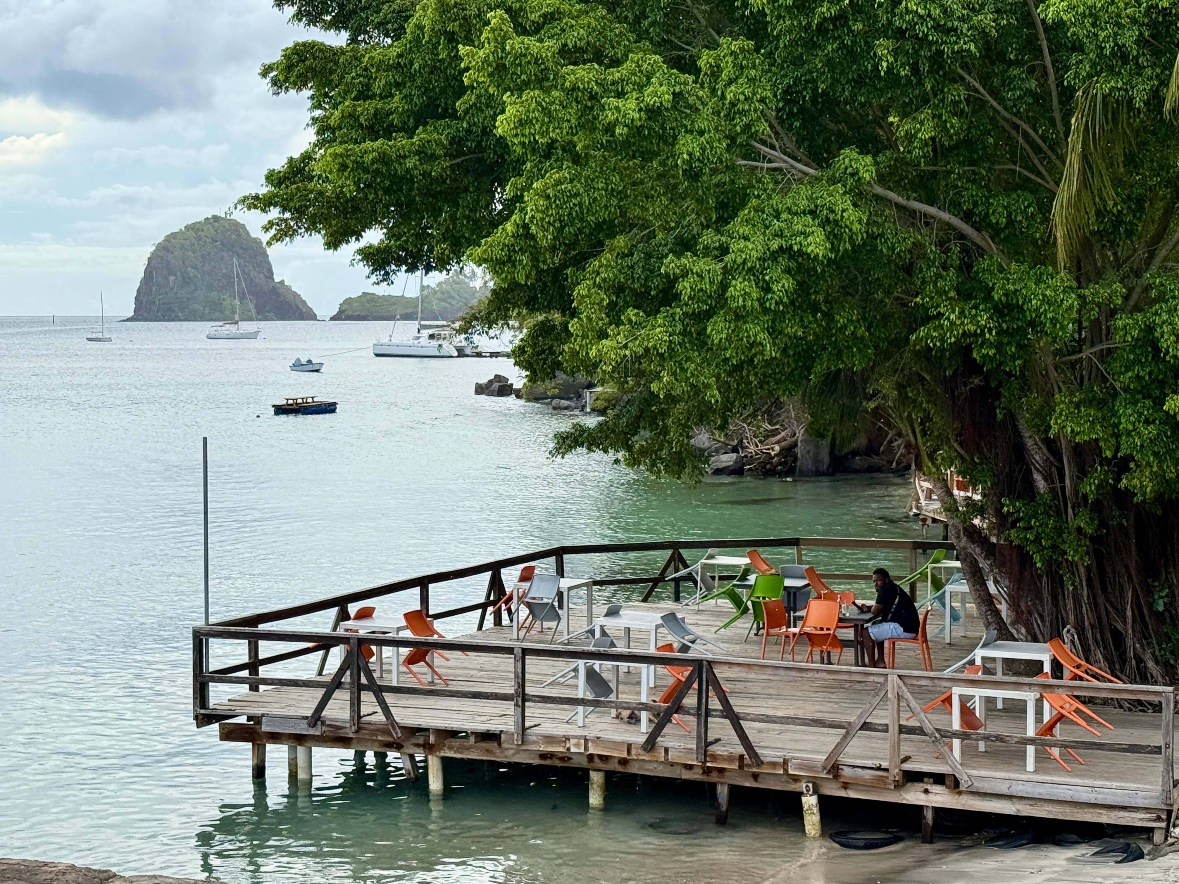 Hang out place next to the bar and food