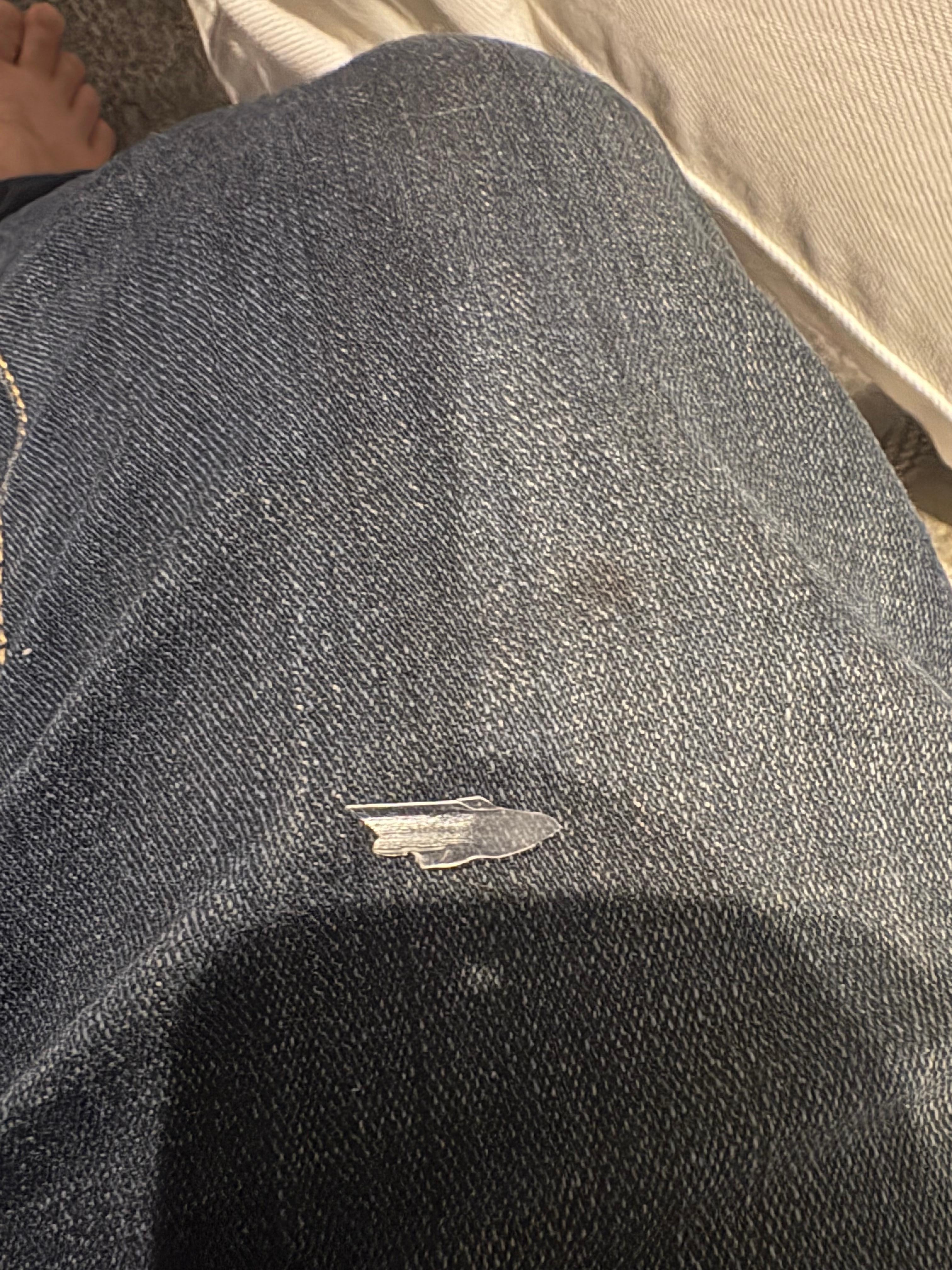 朝食の焼きおにぎりに入っていたビニール破片