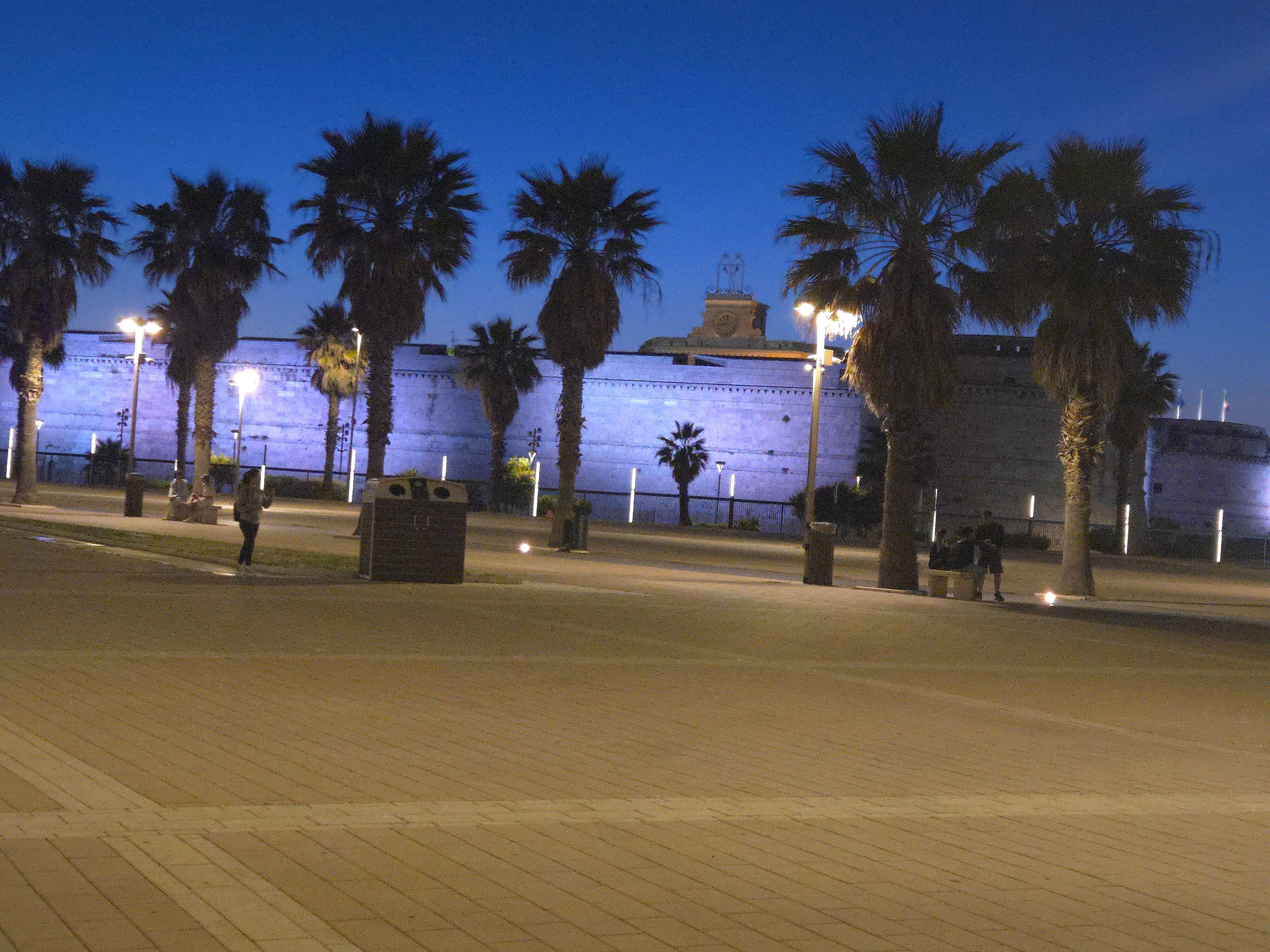 Night view along the sea/park across the street from San Georgio