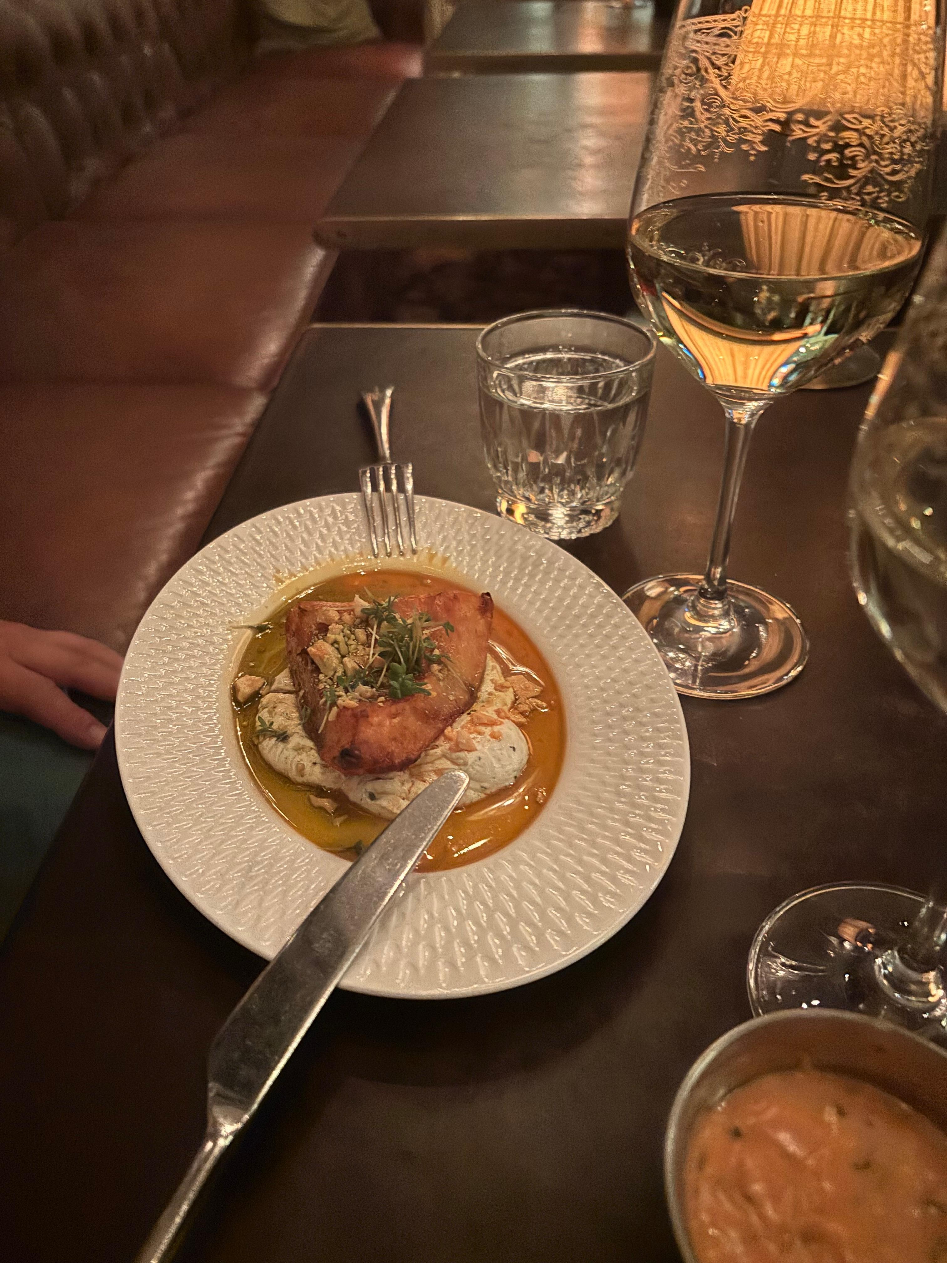 Mat i baren, liten portion men gott