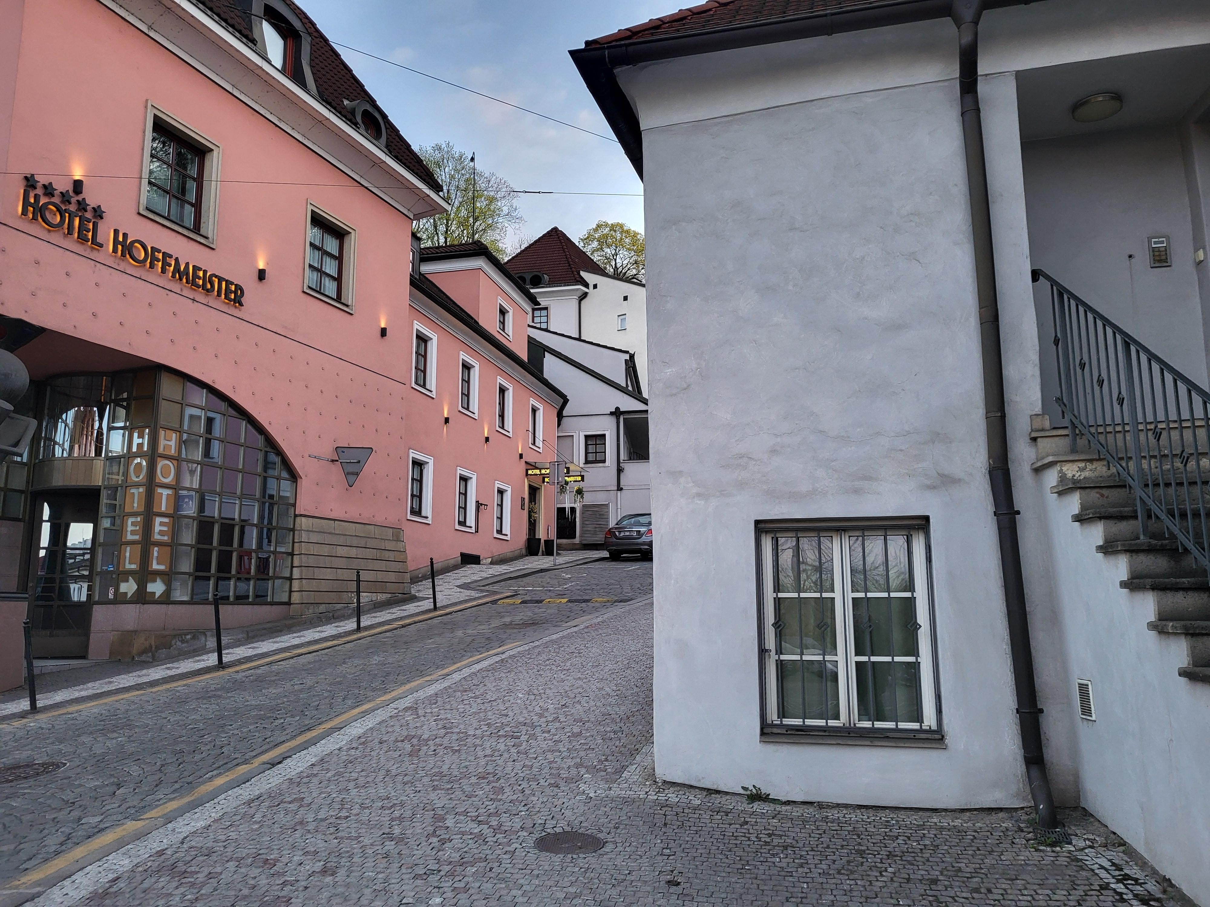 Hoffmeister Depandance