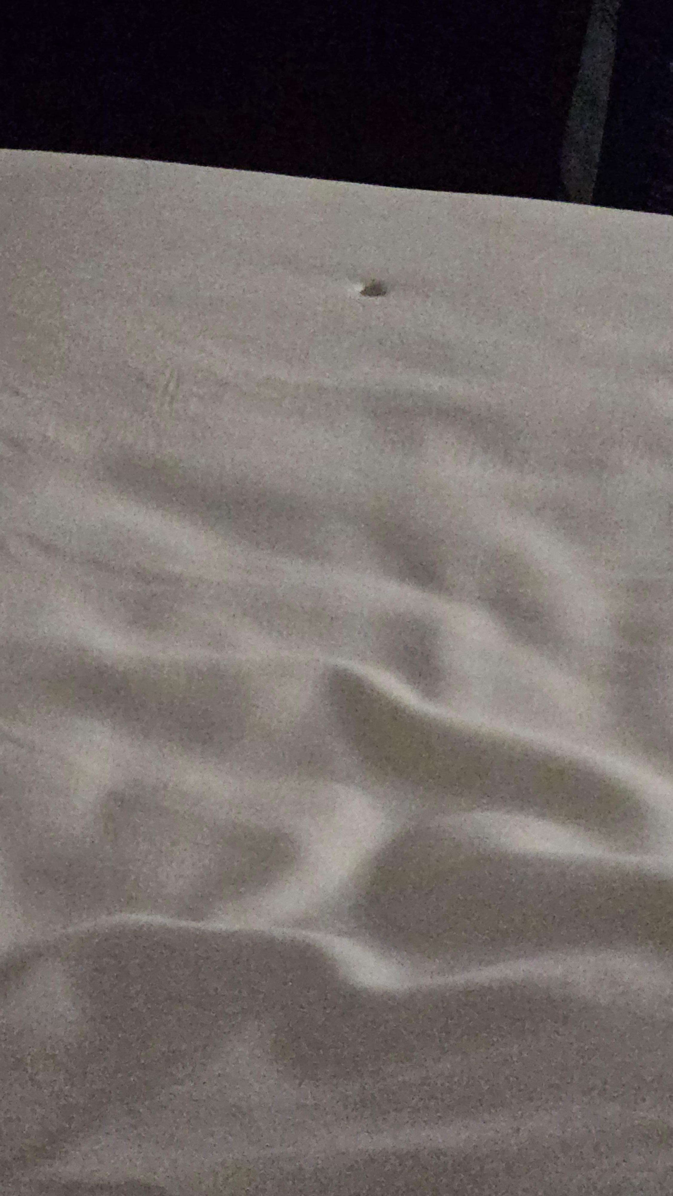 Hole very visual at end of 1 bed 