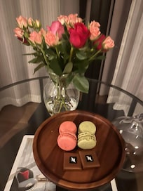 They had fresh, real flowers and macarons for us upon arrival!