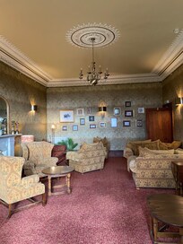 Main lounge, cosy and warm, beautiful ceiling, fixtures and fittings