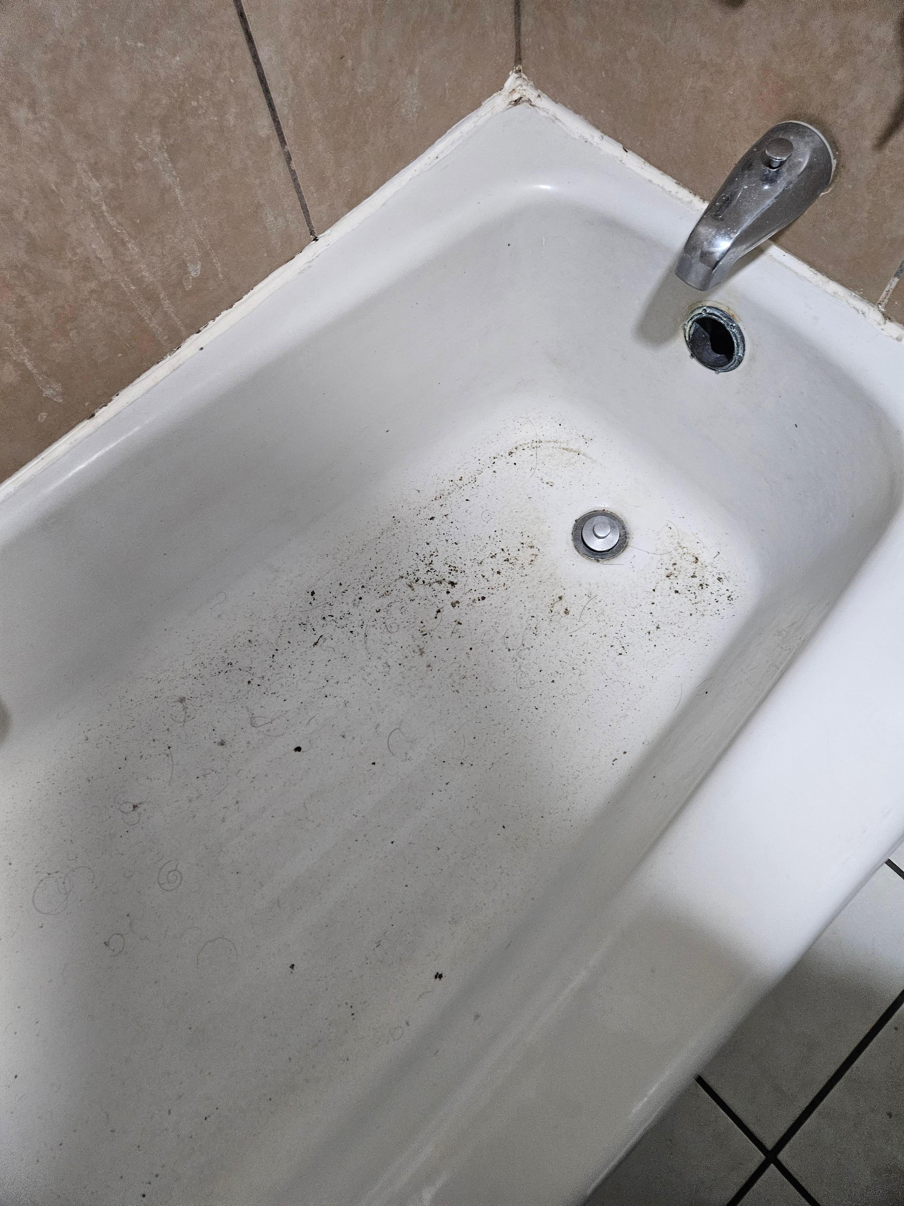 Tub in the first room. 