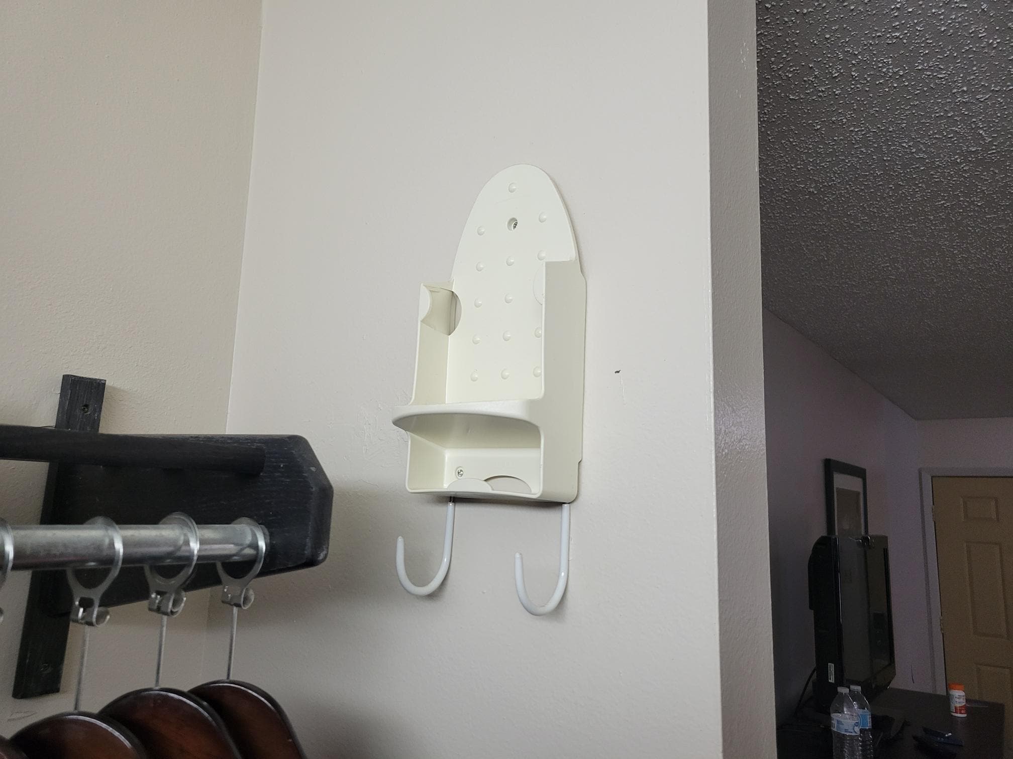 No iron. Asked for it. Staff said they don't have any.