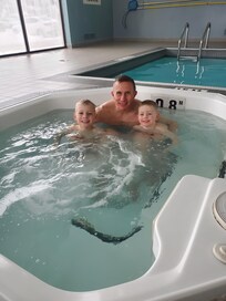 Small hot tub but had the whole pool to ourselves.